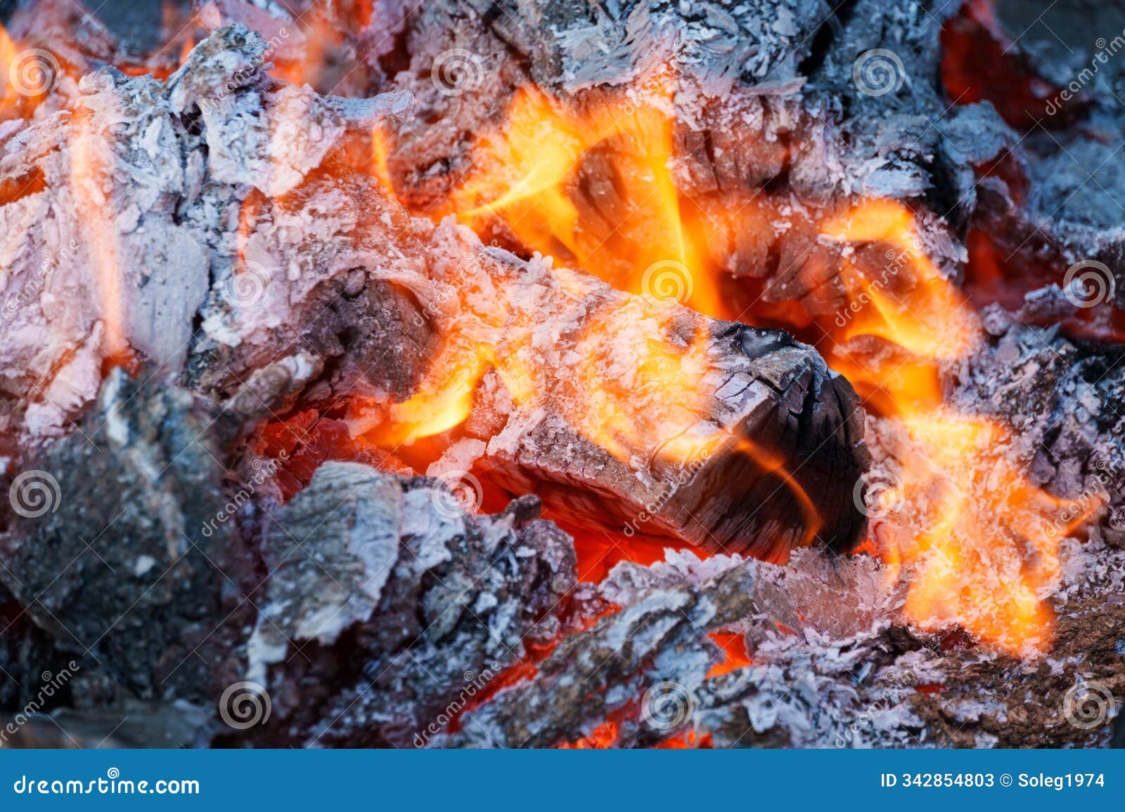 Close-up Burning Burner, Flame Of Hot Air Balloon With. For Background ...