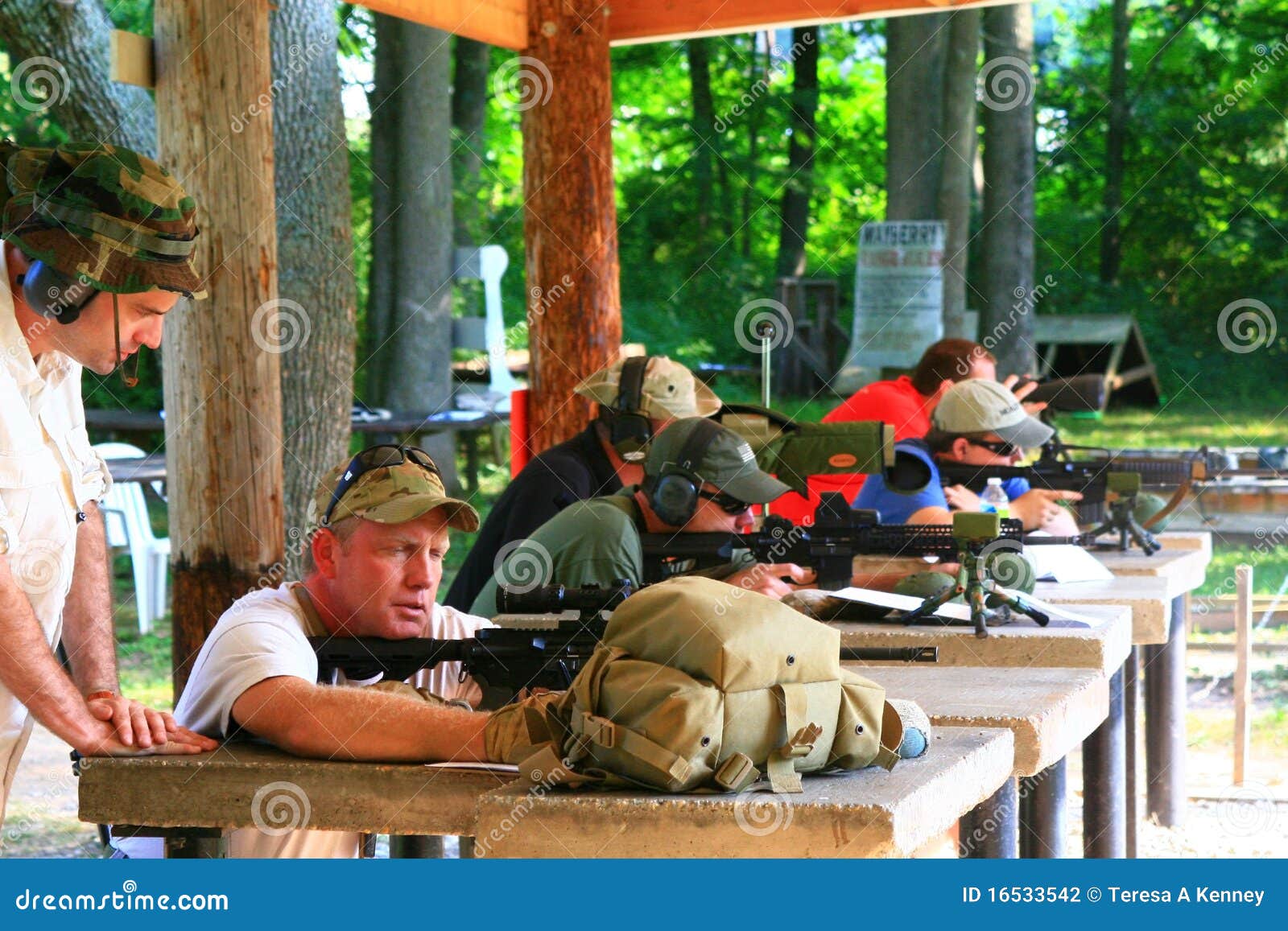 Firearms Class editorial photography. Image of handling - 16533542