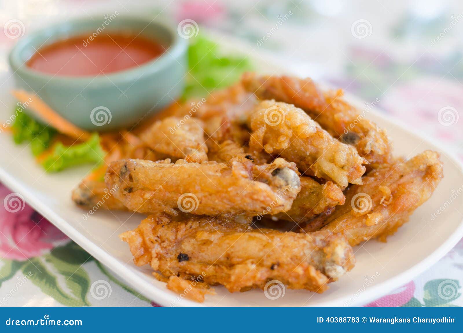 Fired Chicken Wing in Plate Stock Image - Image of fried, calories ...