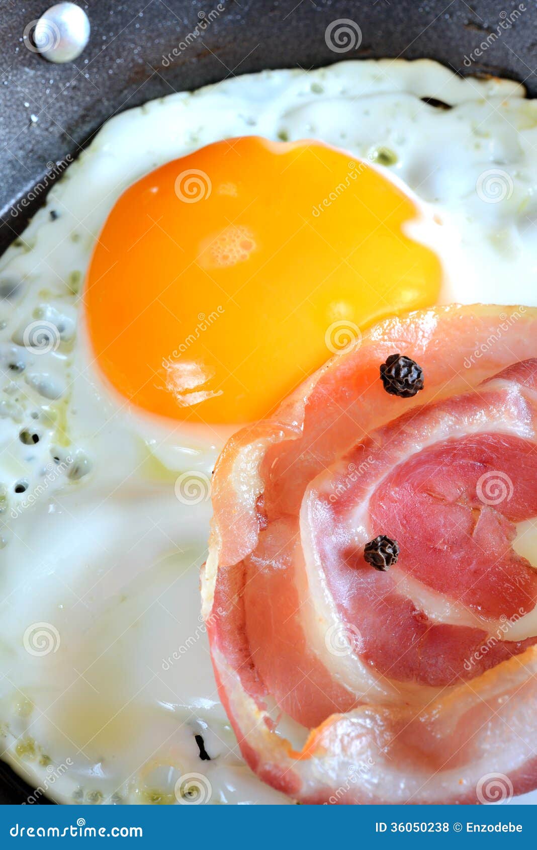 Fired egg with bacon stock photo. Image of pepper, bacon - 36050238