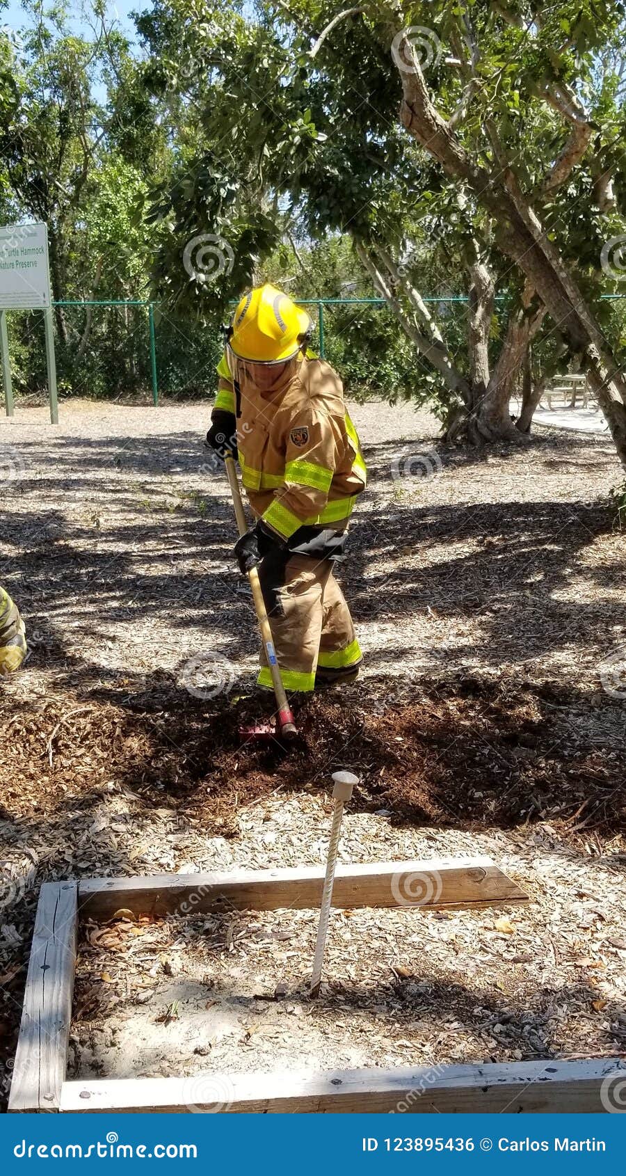 Firefighter Digging a Trench Editorial Photo - Image of work, digs ...