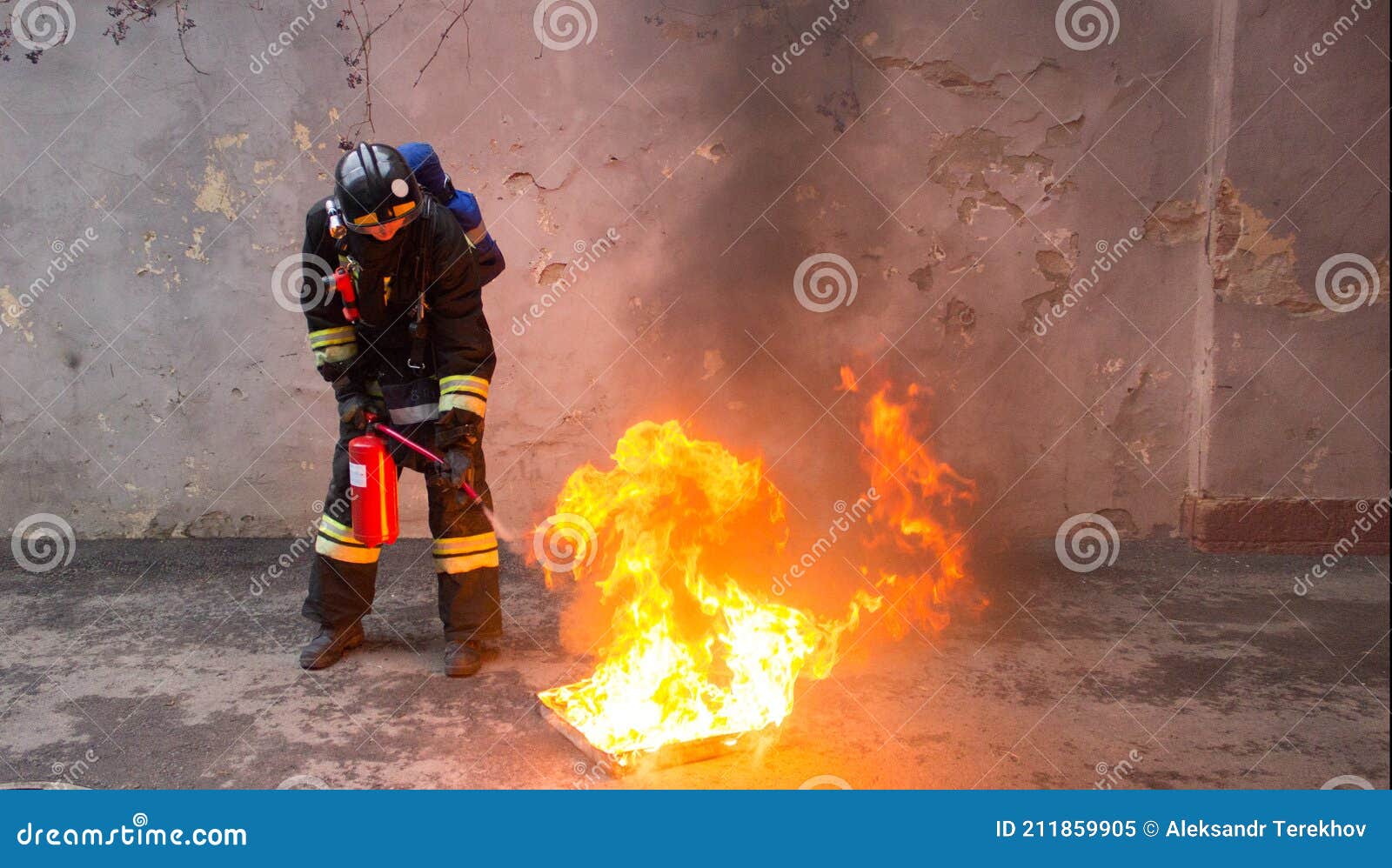 Firefighter Puts Out the Fire Stock Image - Image of crash, alert ...