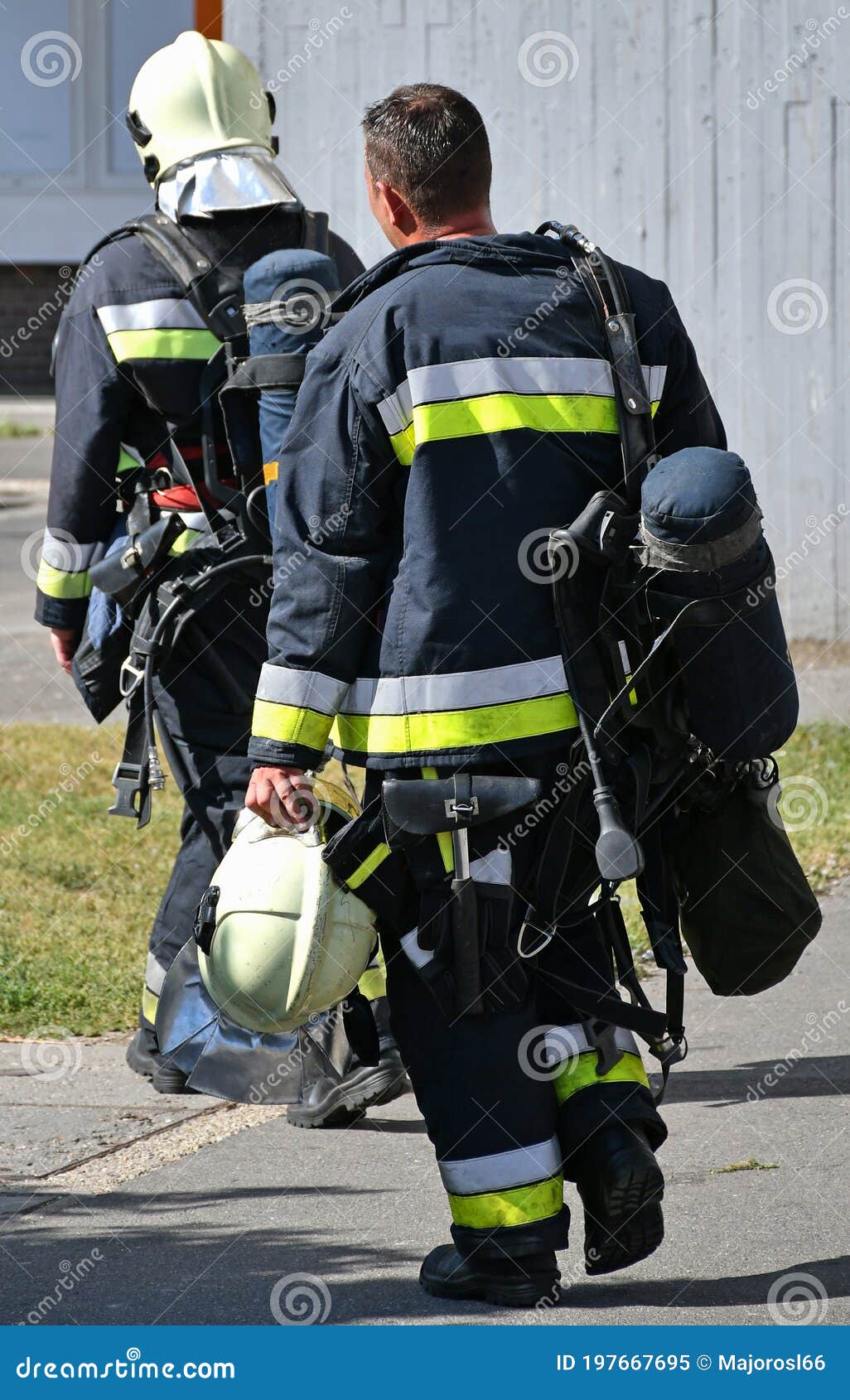 Firefighter at the Scene of a Fire Editorial Image - Image of brogue ...