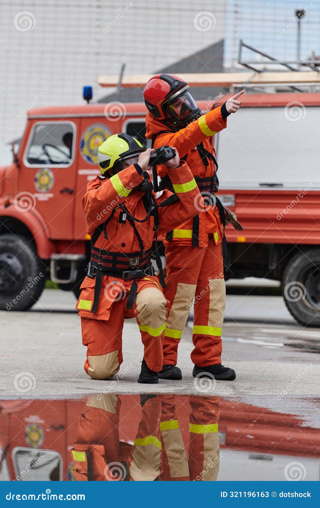 Firefighter Team Learning Thermal Camera Usage during Training Session Stock Image - Image of ...