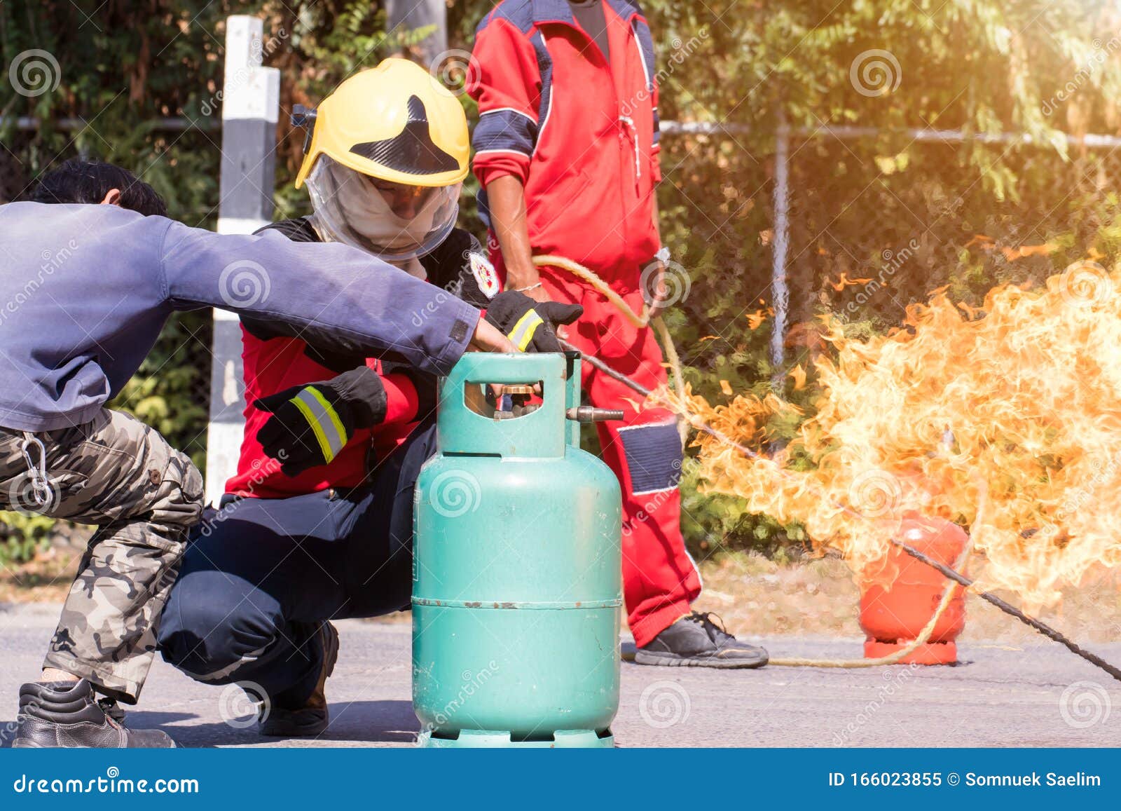 Firefighter Training,Instructor Training How To Closed and Shut Off ...