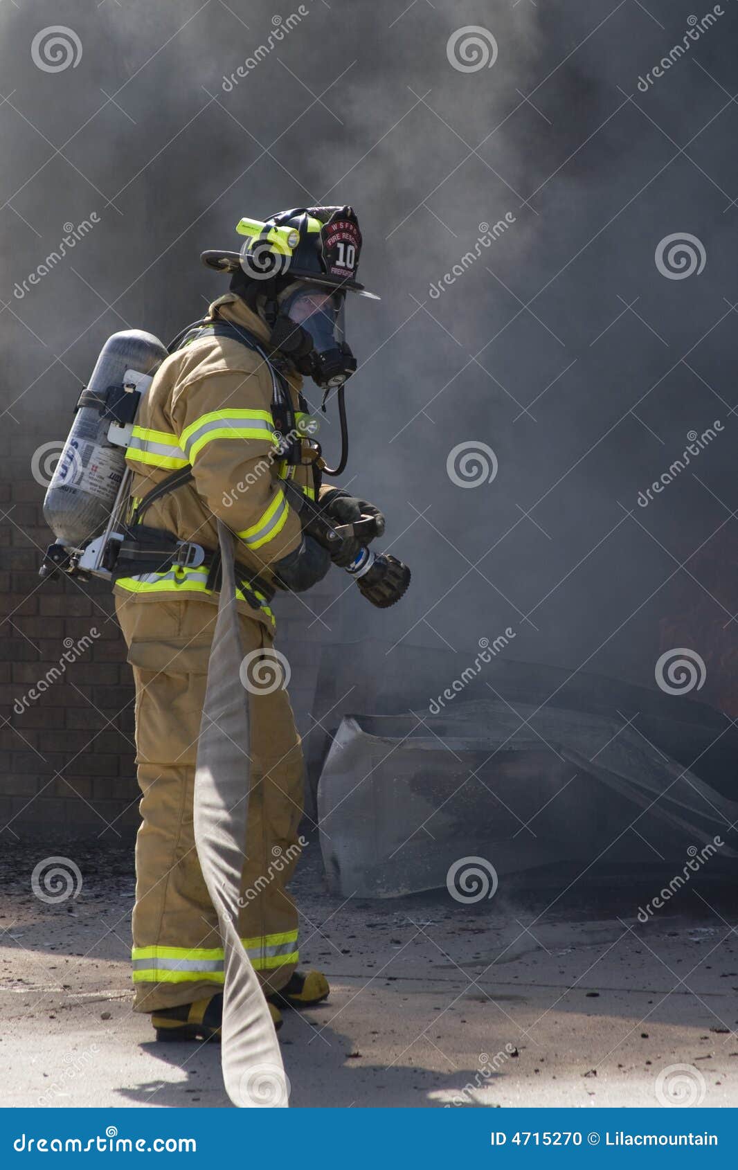 Firefighter Waits for Water Editorial Image - Image of industry, team ...