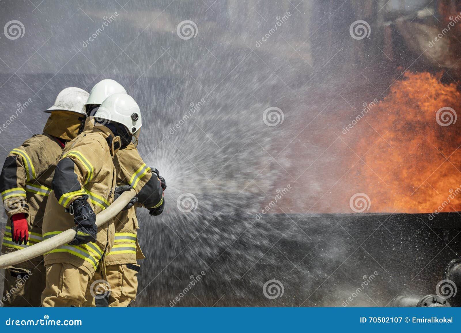 Firefighters Extinguishing House Fire. Editorial Photography - Image of ...