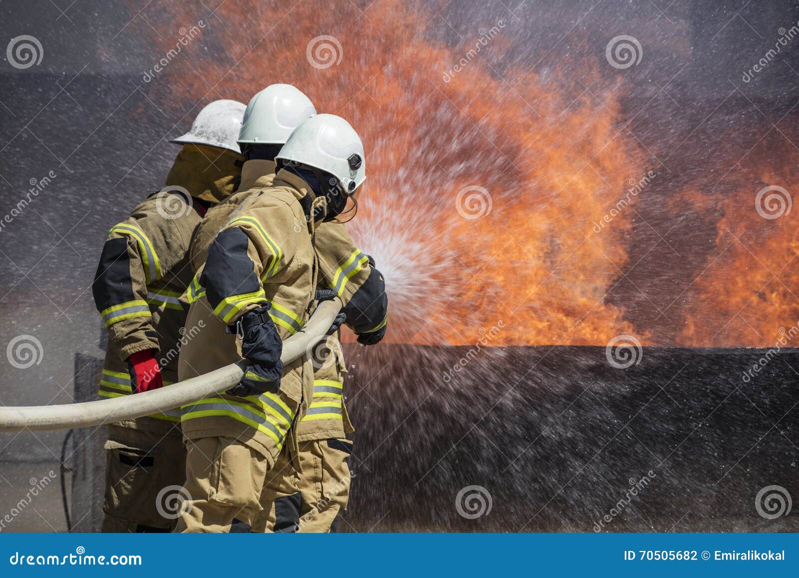 Firefighters Extinguishing House Fire. Editorial Photography - Image of ...