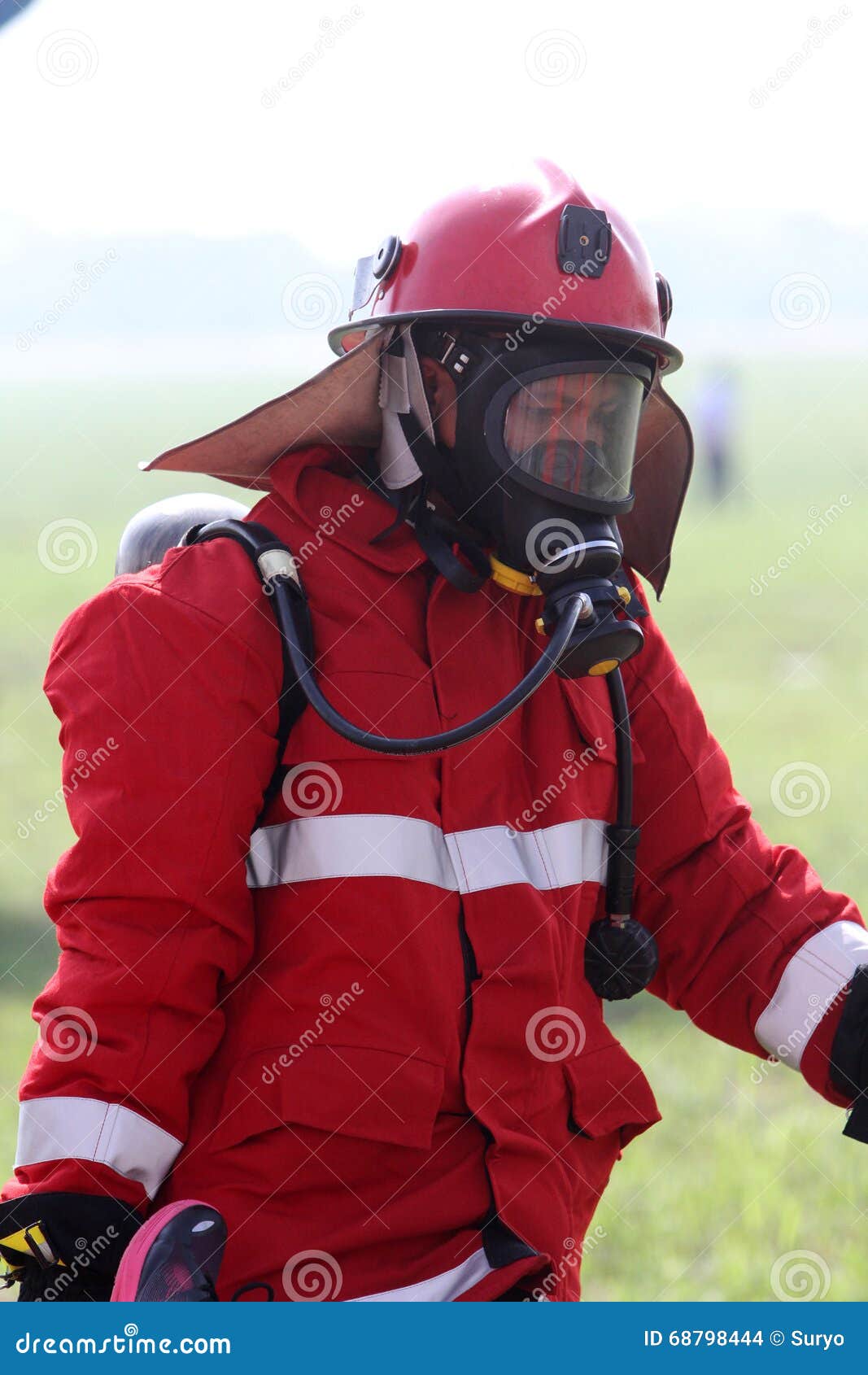 Firefighters editorial stock image. Image of helmet, drills - 68798444