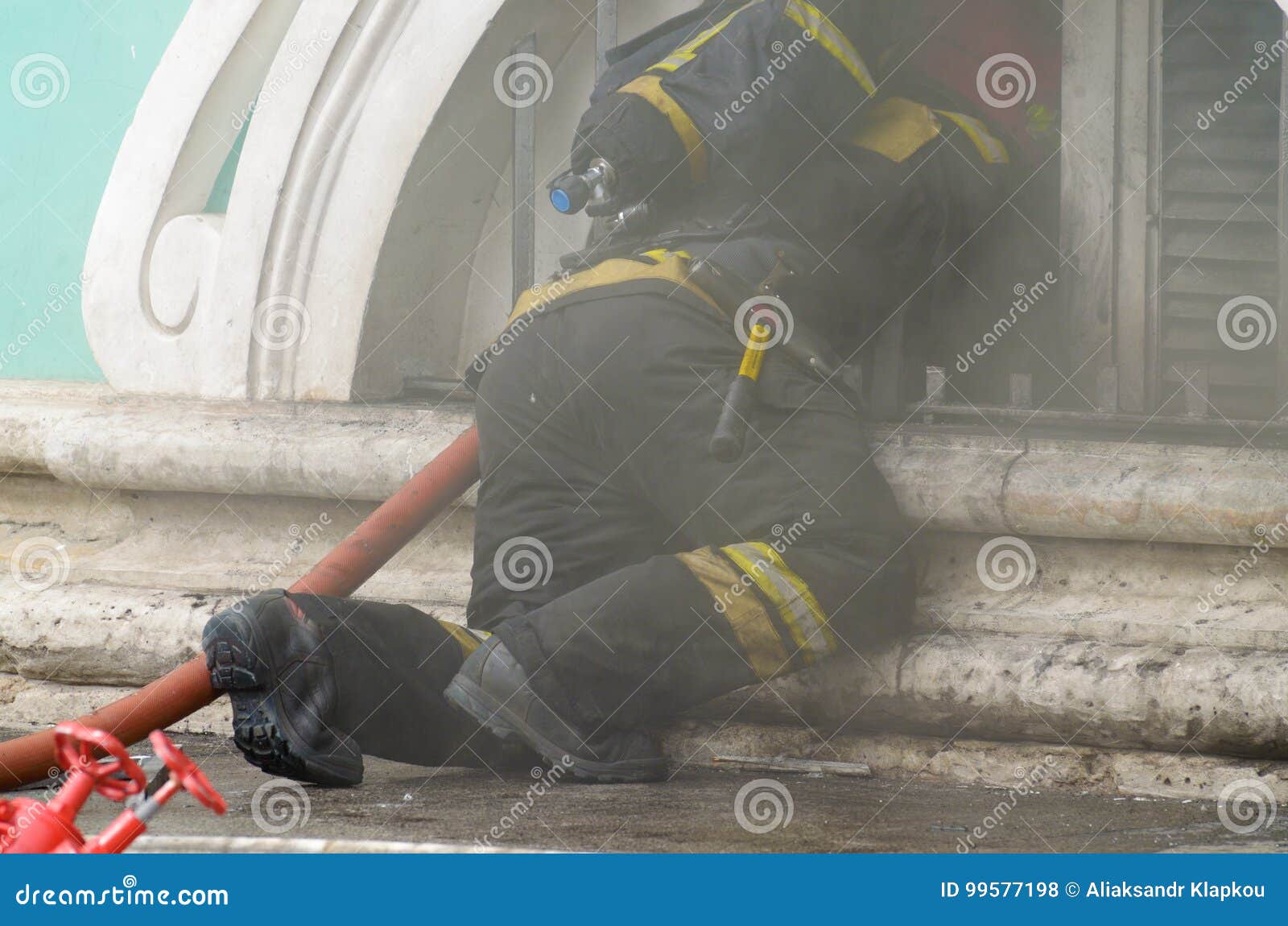 Firefighters To Extinguish the Fire. Stock Photo - Image of protection ...