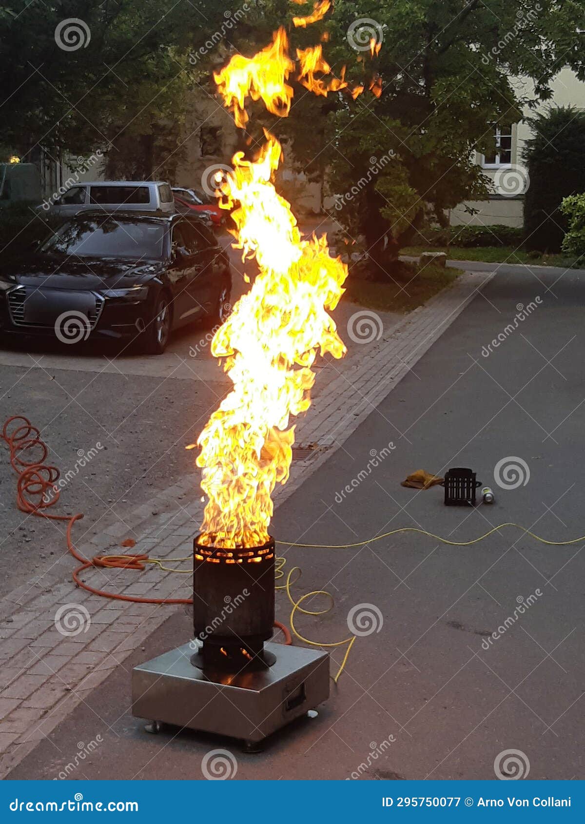 Firefighting Training Simulator Generating Intense Flames for Realistic ...