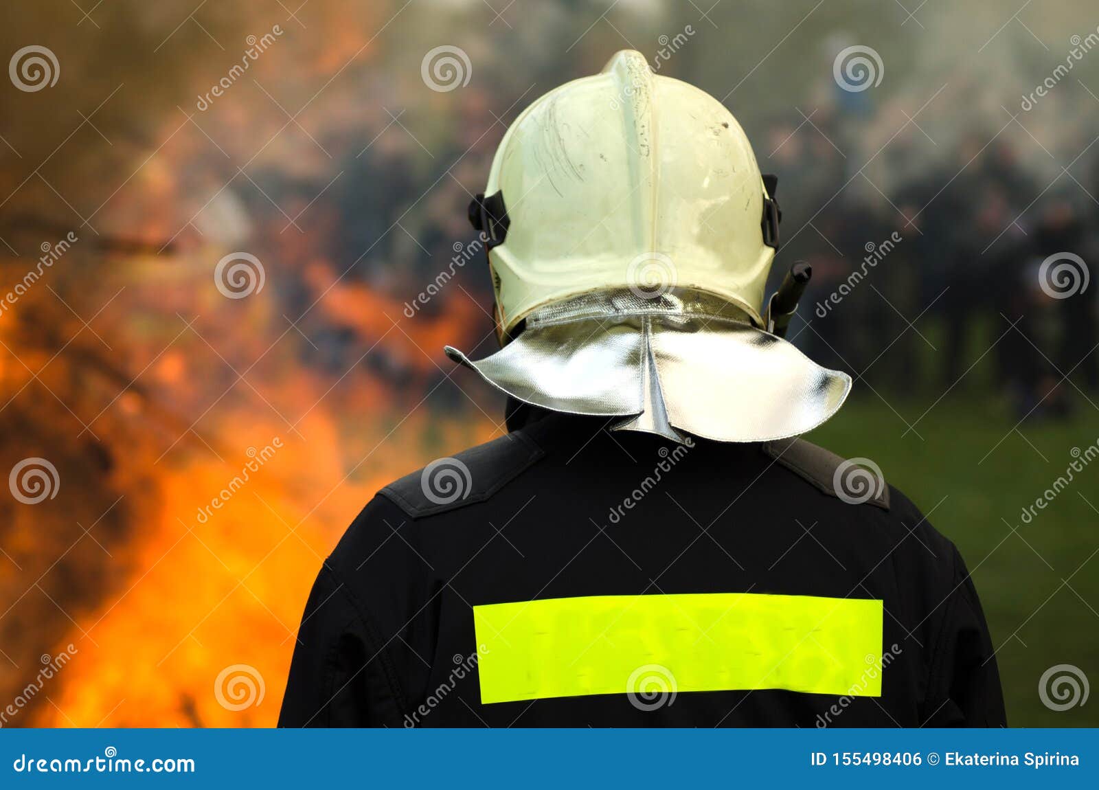 Fireman on the Back of Forest Fire Stock Photo - Image of emergency ...