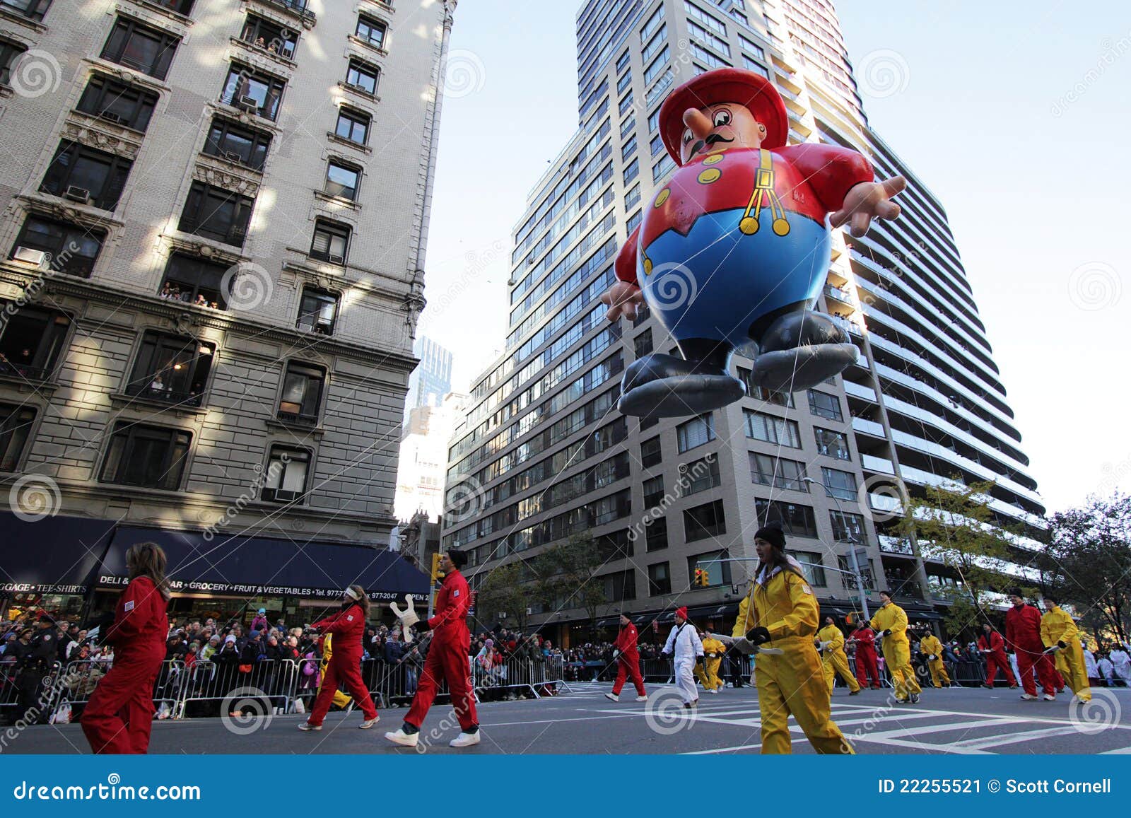 Fireman Balloon in Macy S Parade Editorial Photo - Image of float, macy ...