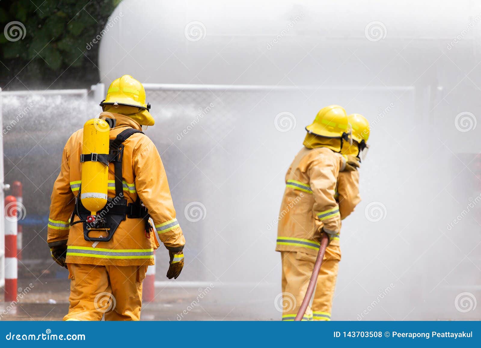 Fireman on the fire editorial stock photo. Image of hose - 143703508