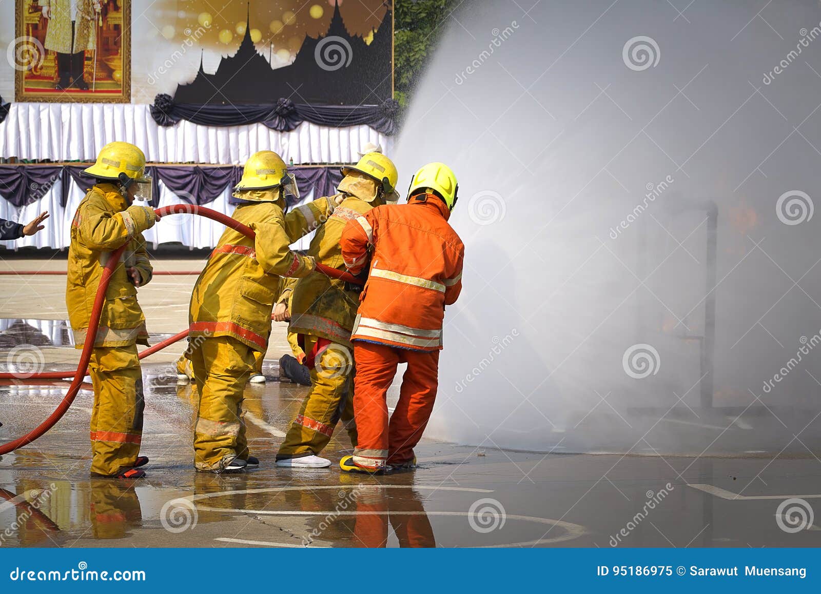 Fireman. Firefighters Training. Stock Image - Image of helmet, burn ...
