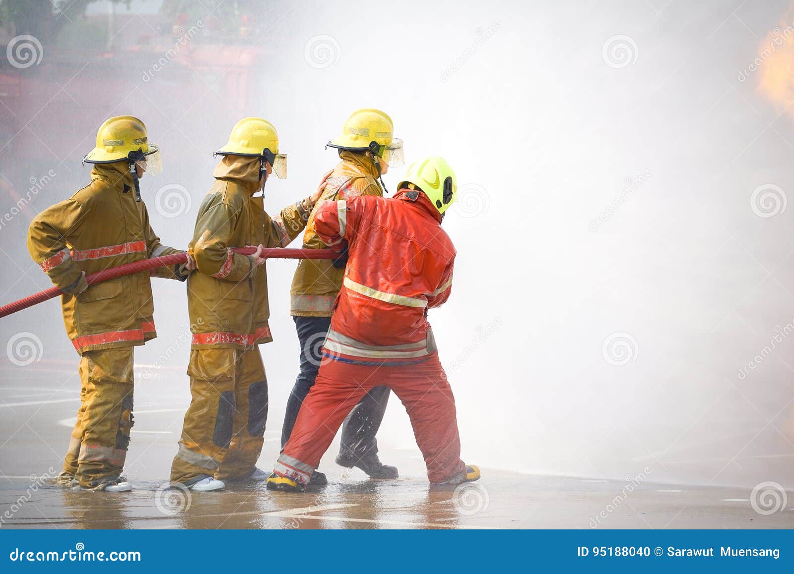Fireman. Firefighters Training. Editorial Image - Image of help, burn ...