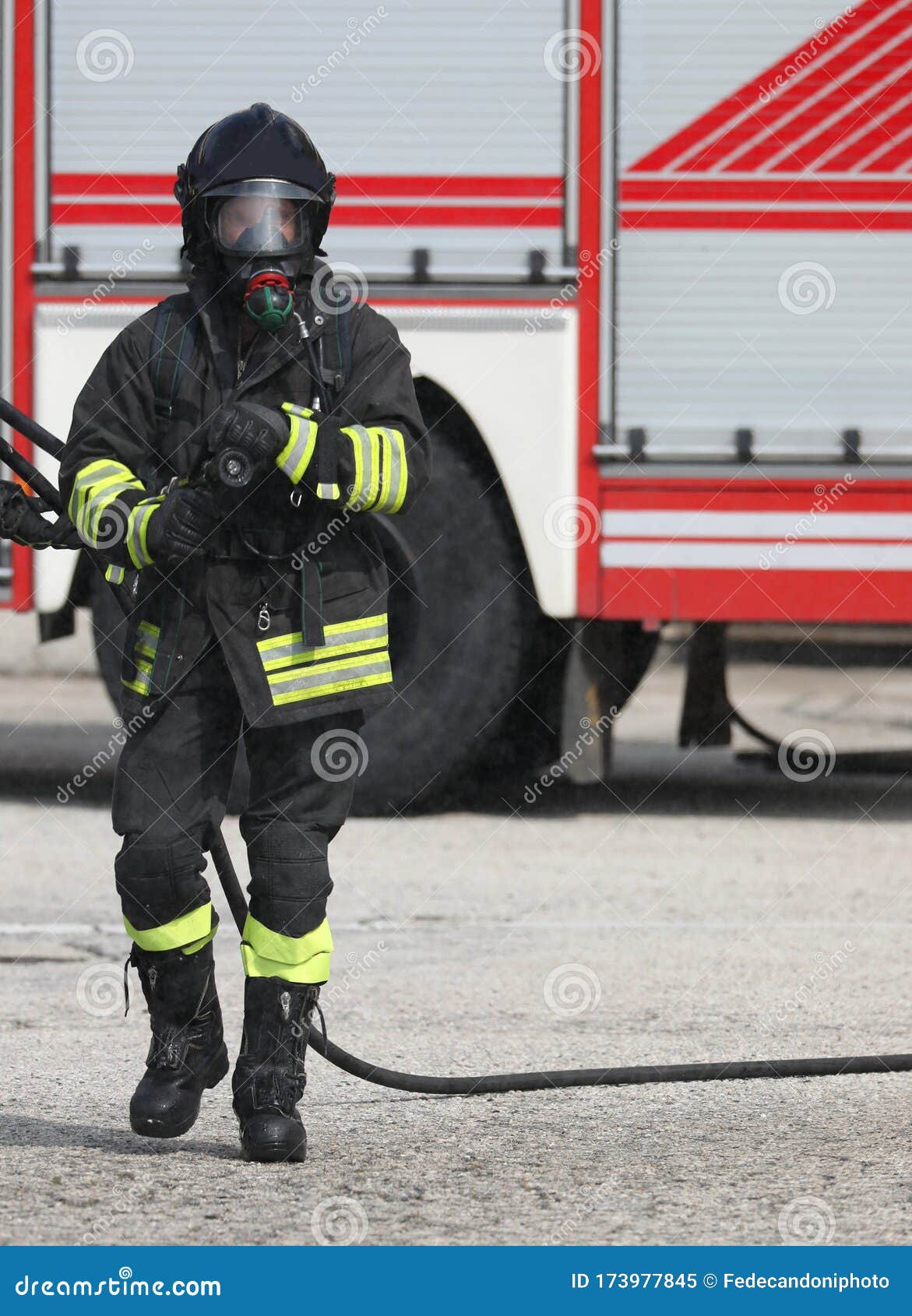 Fireman With Oxygen Tank To Breathe During Fire Royalty-Free Stock ...