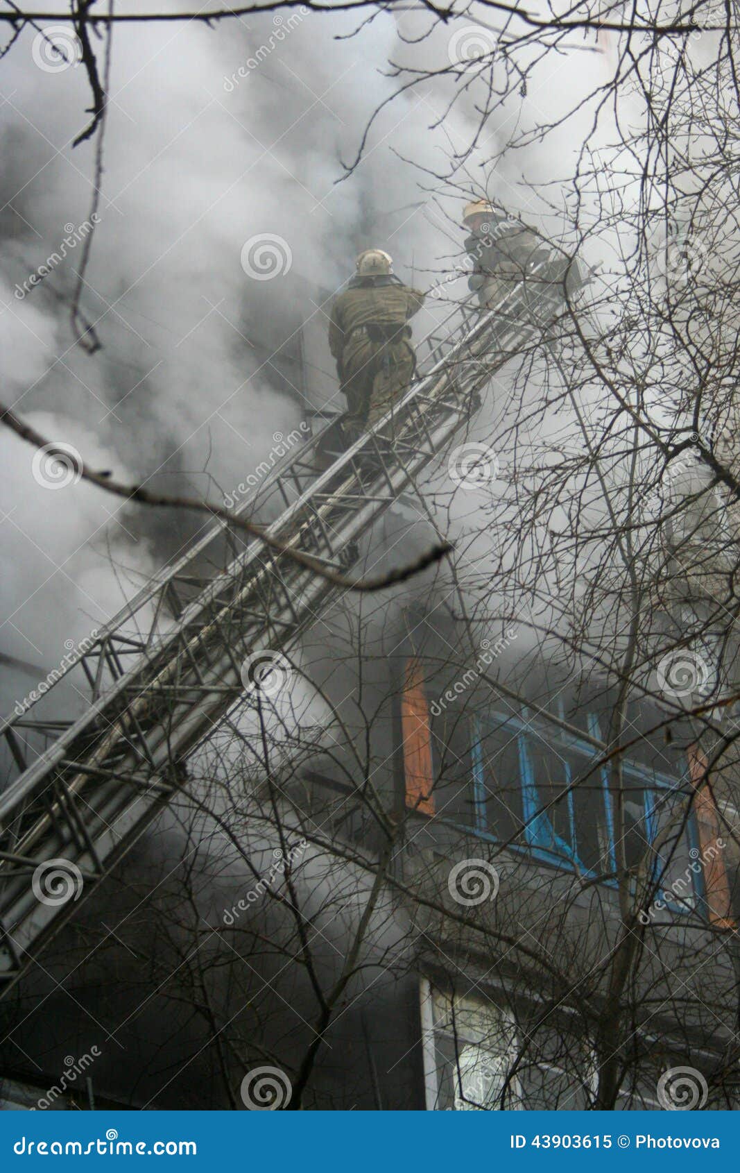 Fireman wearing a gas mask stock image. Image of protect - 43903615