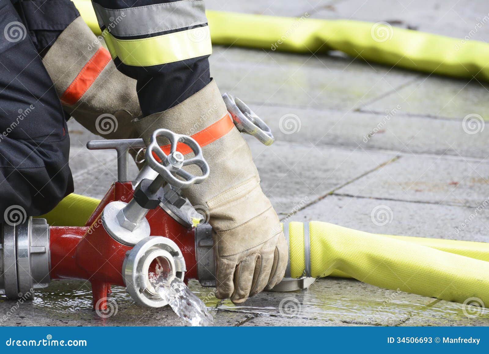 Fireman at work stock image. Image of coupling, distribution - 34506693
