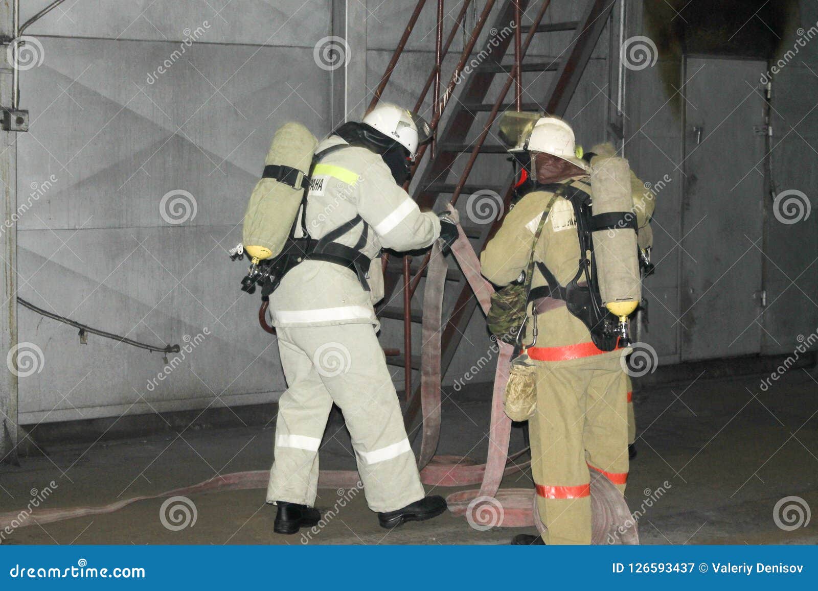 Firemen at work editorial photography. Image of profession - 126593437
