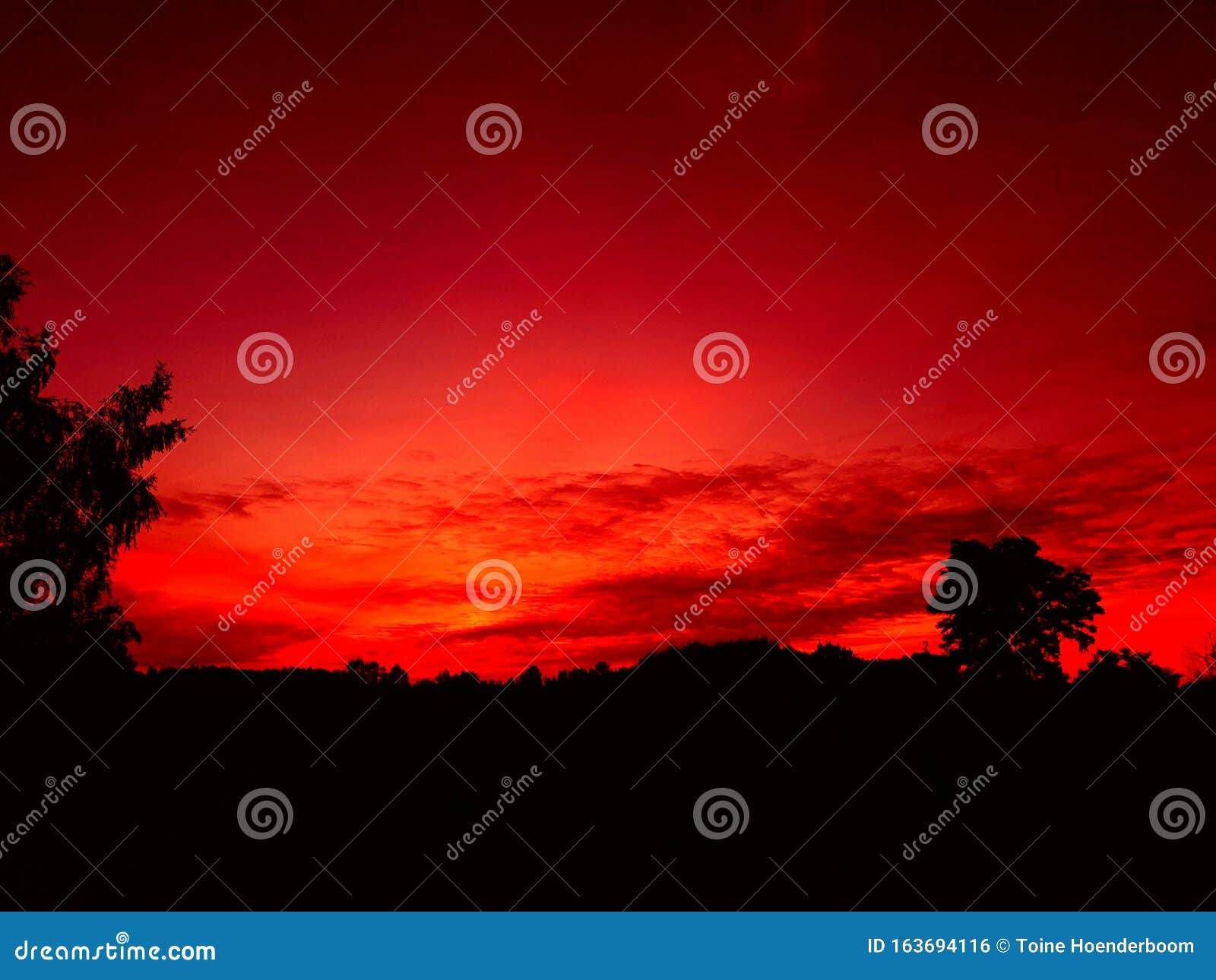 Firesky Stock Photos - Free & Royalty-Free Stock Foton från Dreamstime
