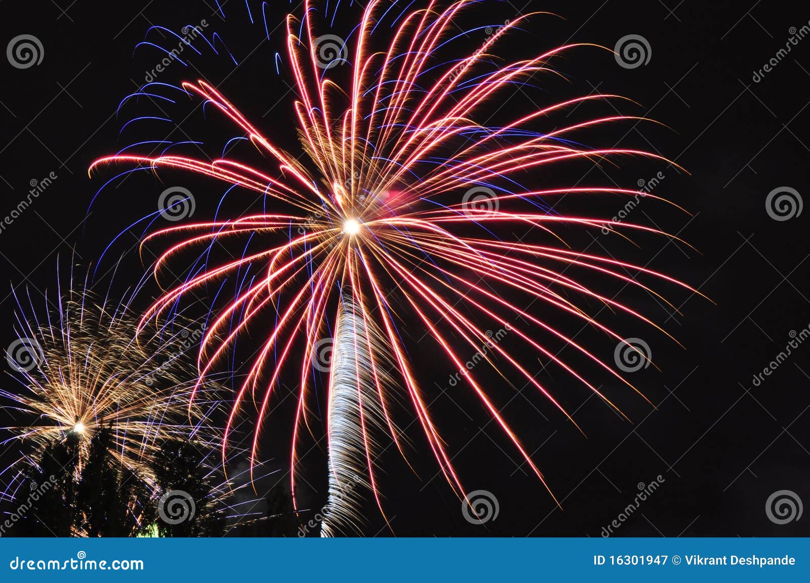 Fireworks stock image. Image of festival, sparkling, fireworks - 16301947