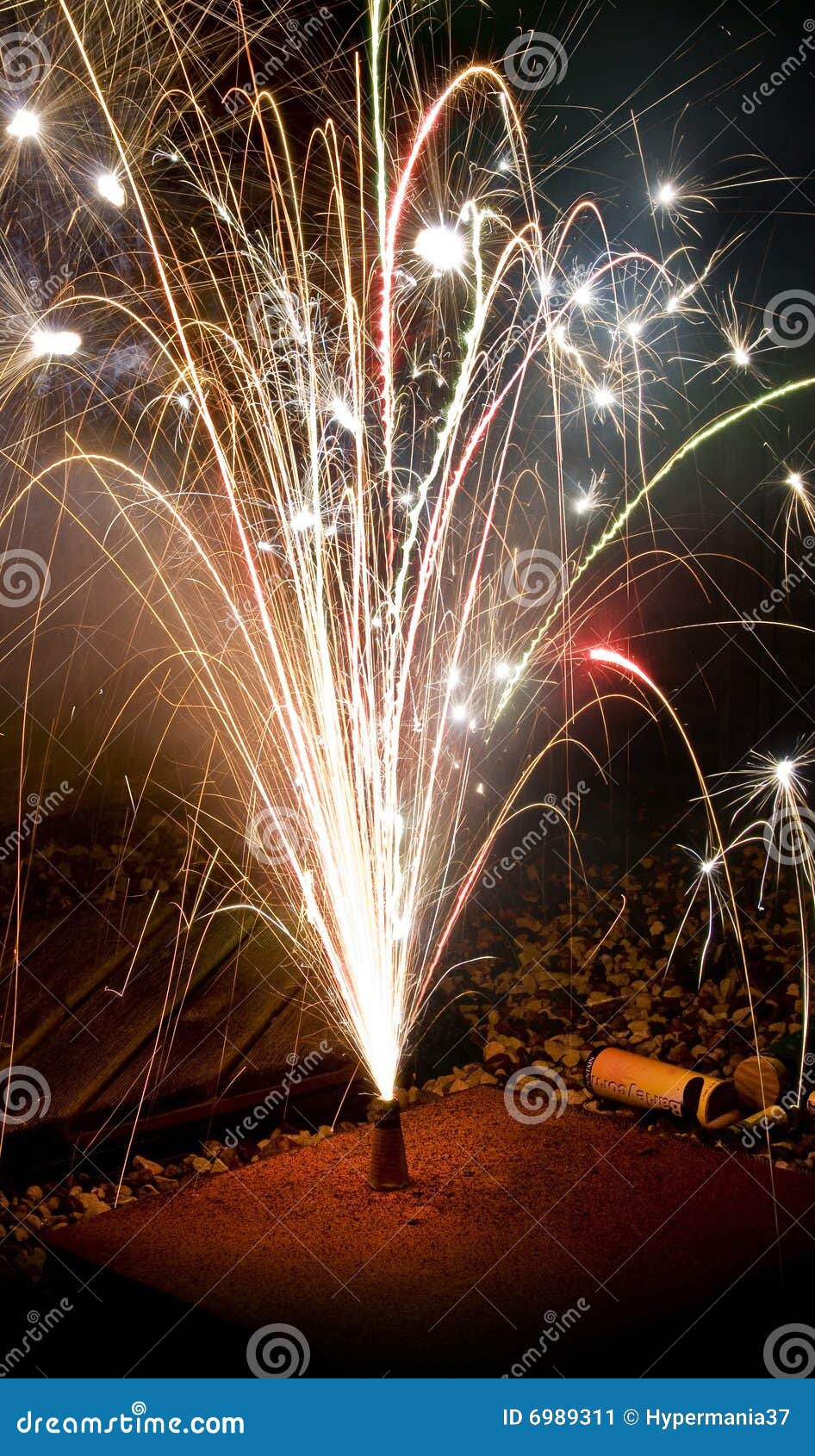 202 Home Fireworks Display Stock Photos - Free & Royalty-Free Stock ...