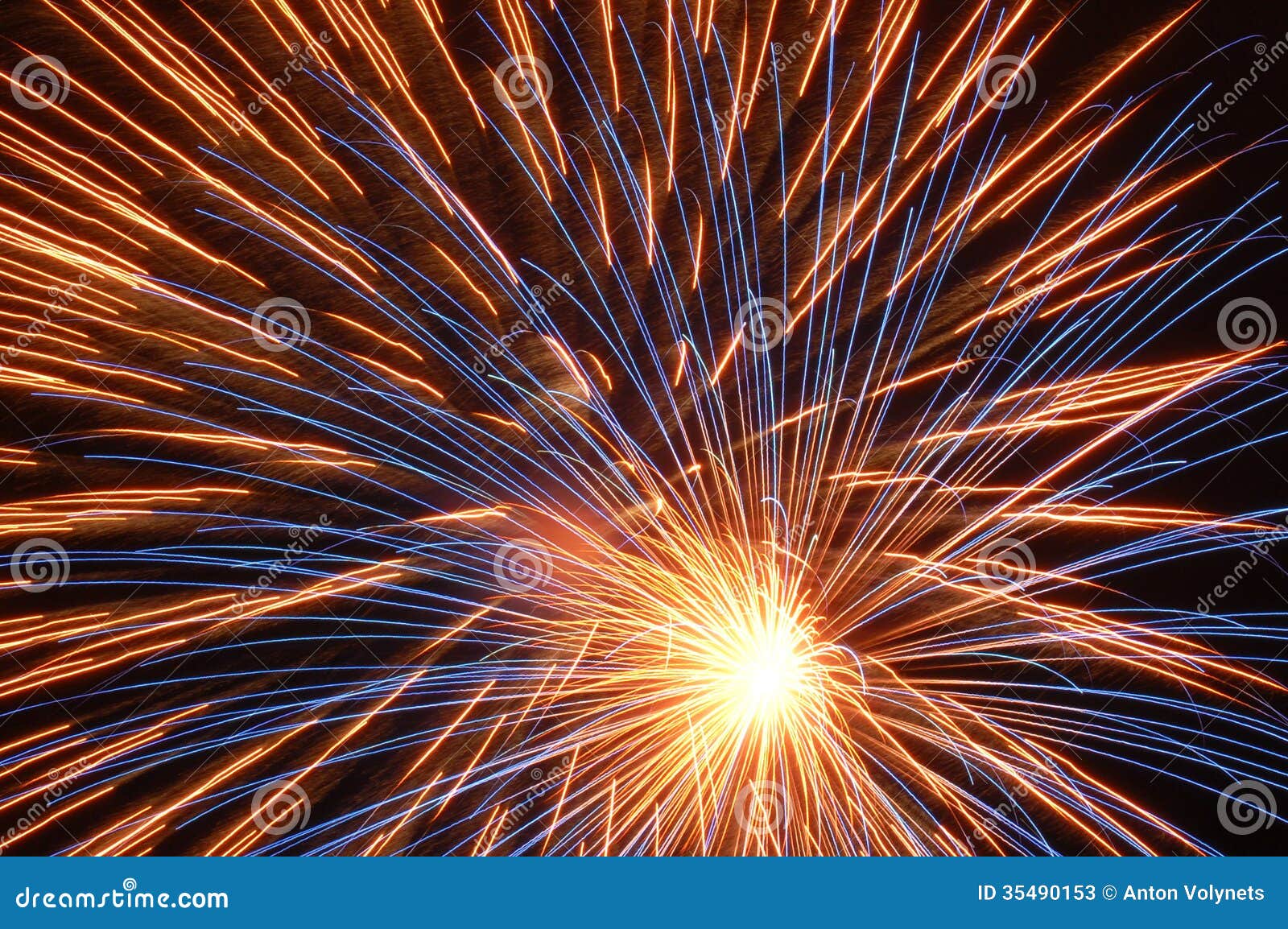 Fireworks explosion stock image. Image of rocket, celebration - 35490153