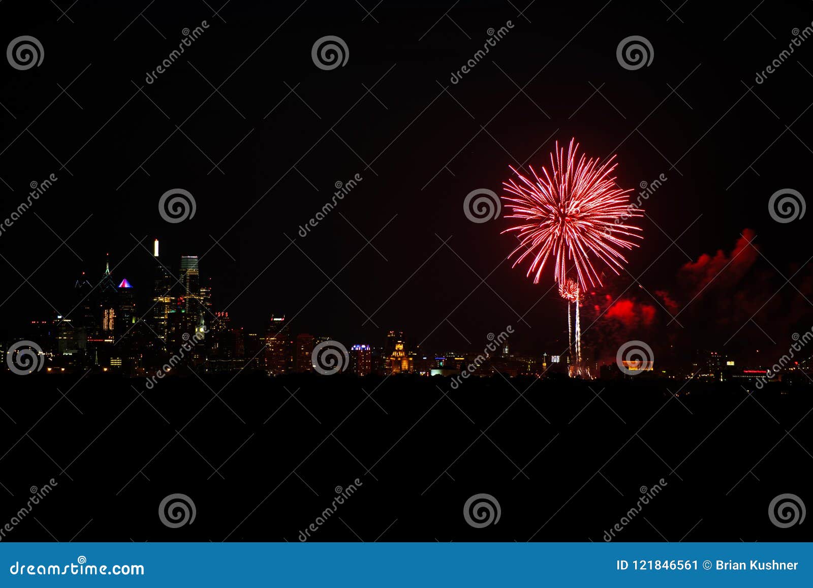 Fireworks Over the Delaware River Philadelphia Pennsylvania Stock Image ...