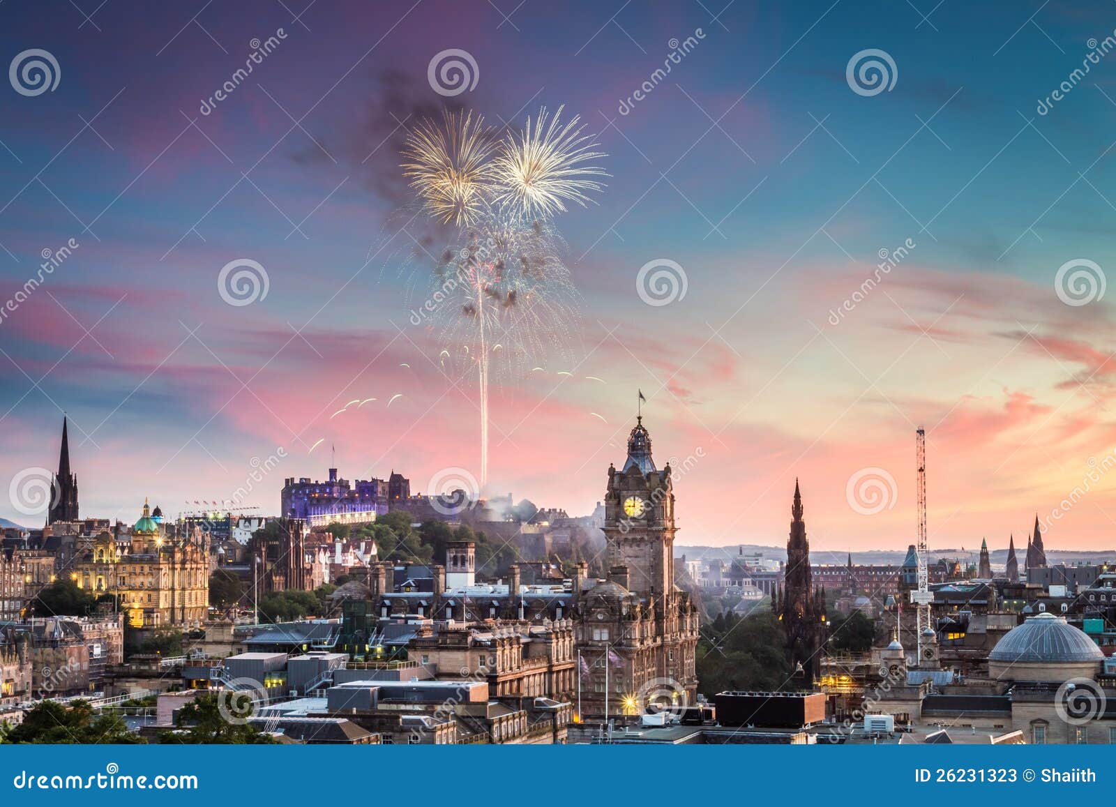 Fireworks Over Edinburgh Castle Stock Image - Image of scotland ...
