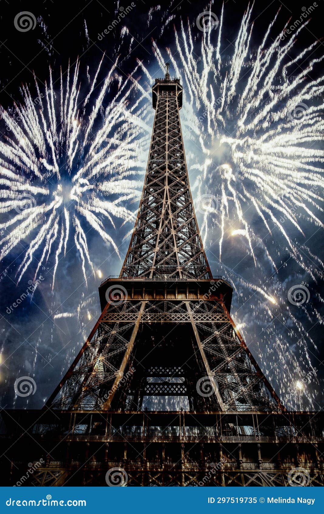 Fireworks Over the Eiffel Tower New Year in Paris Editorial Image ...
