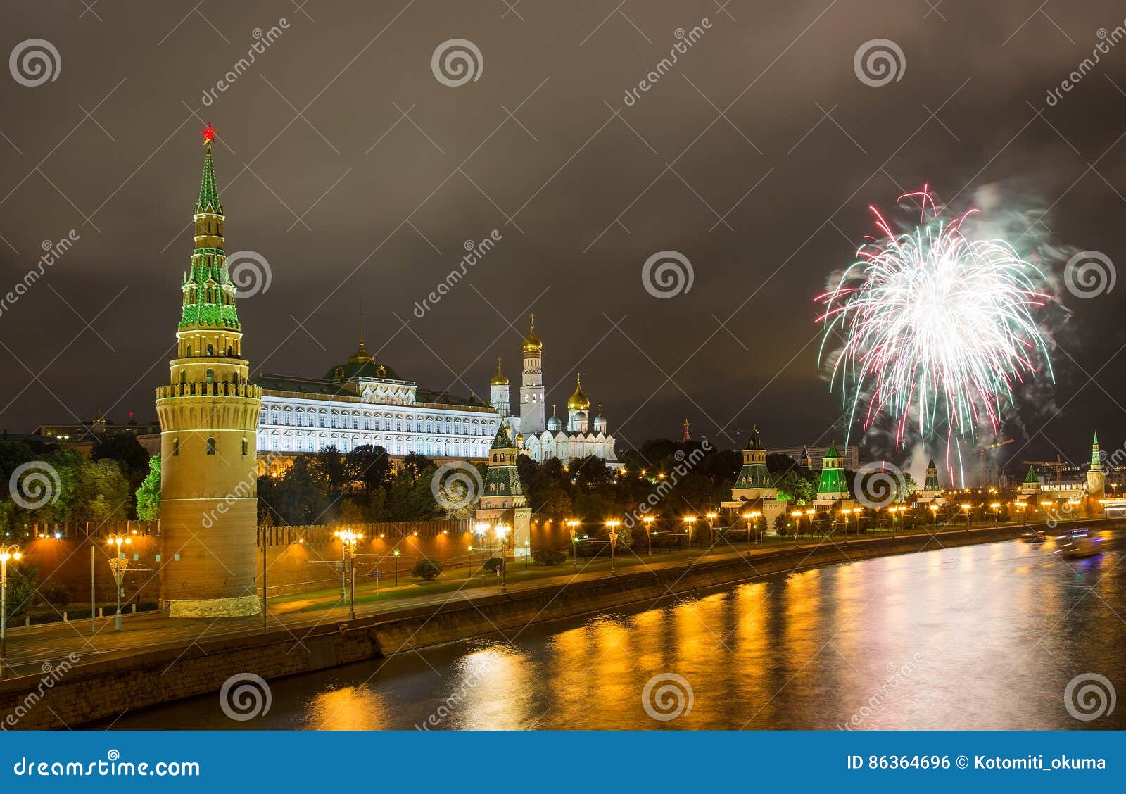 Fireworks Over Moscow Kremlin Editorial Photo - Image of architecture ...