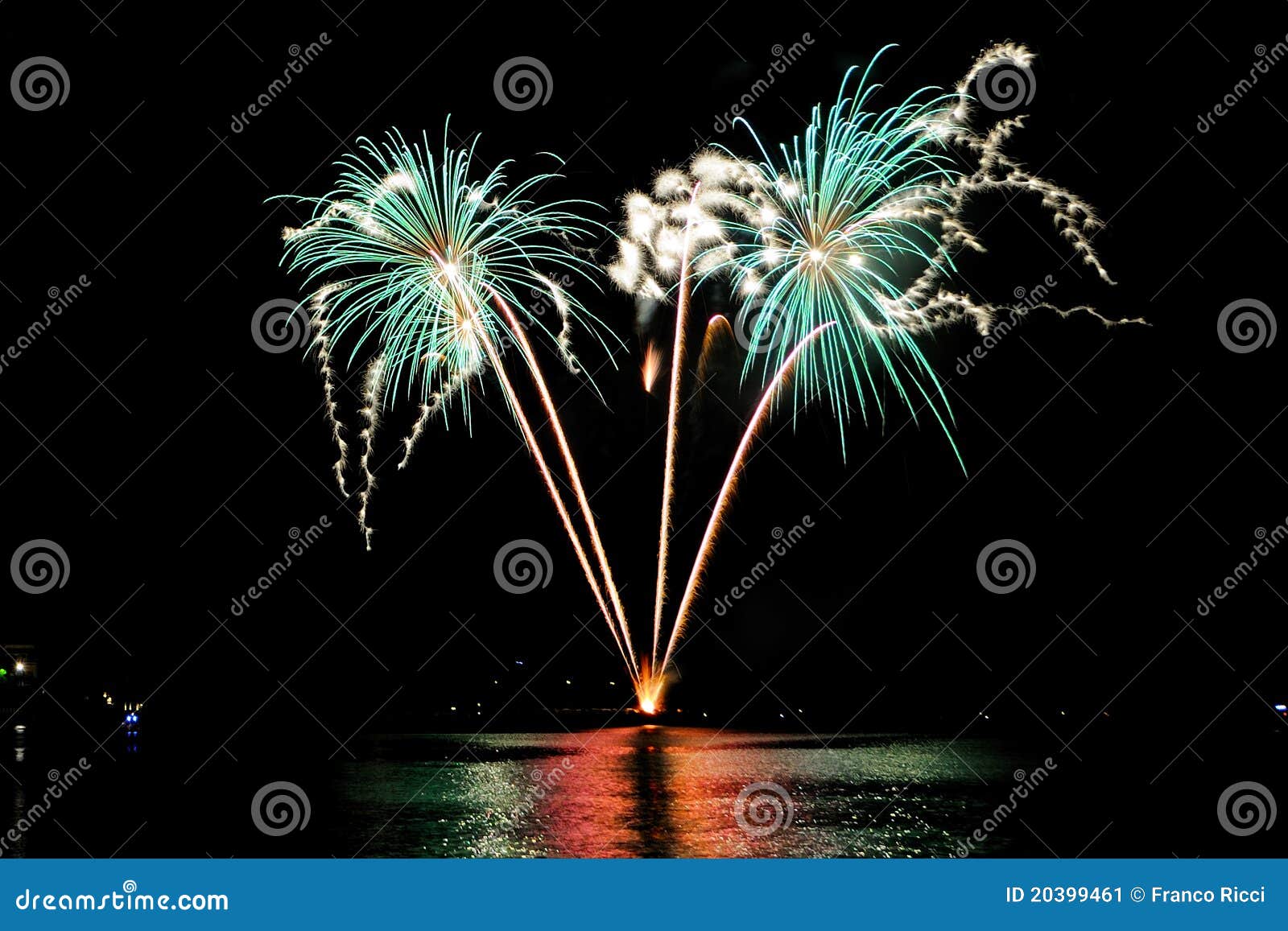 Fireworks Are Religious Activities For Indian Celebration Of Diwali ...