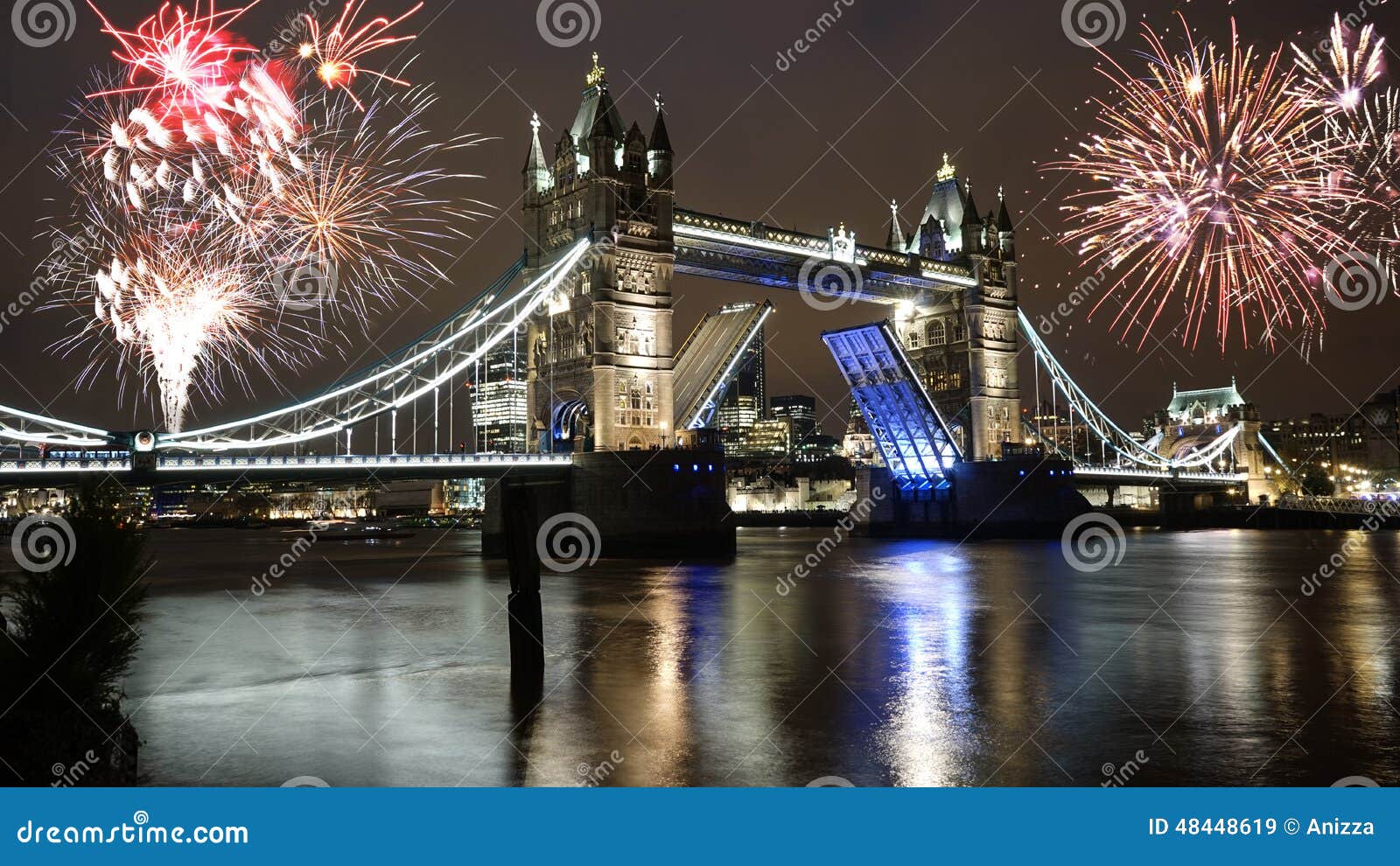 Fireworks Over Tower Bridge Stock Image - Image of capital, river: 48448619