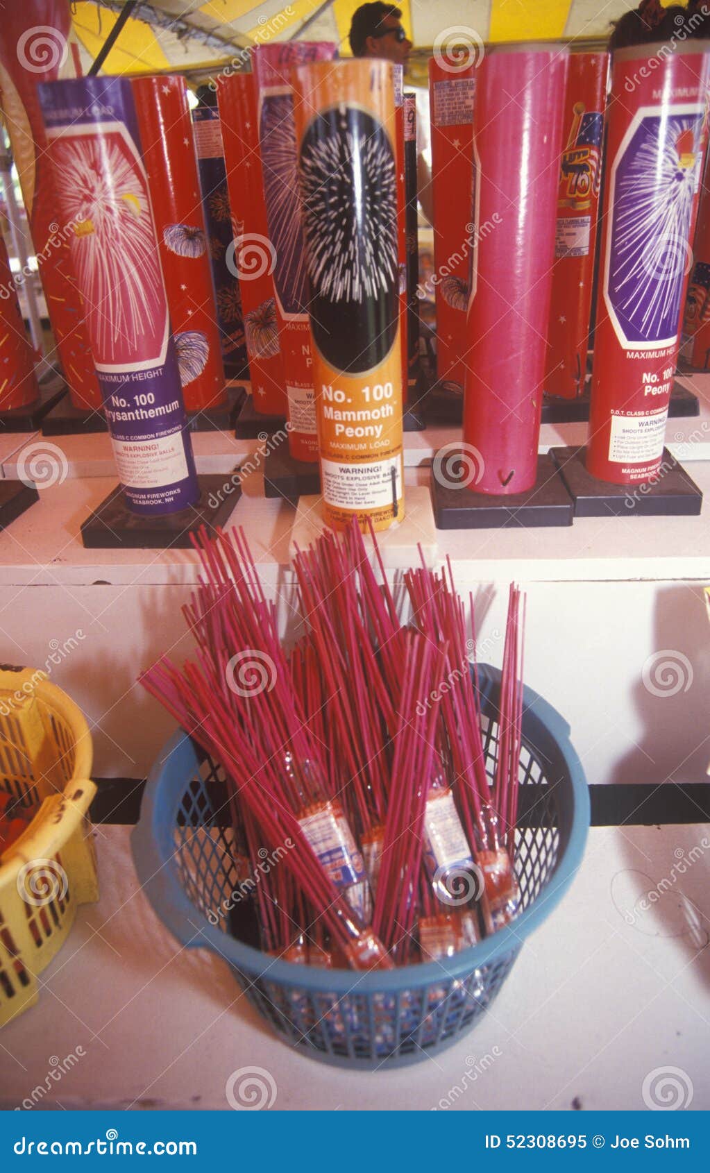 Fireworks Stand, Florida editorial image. Image of united - 52308695