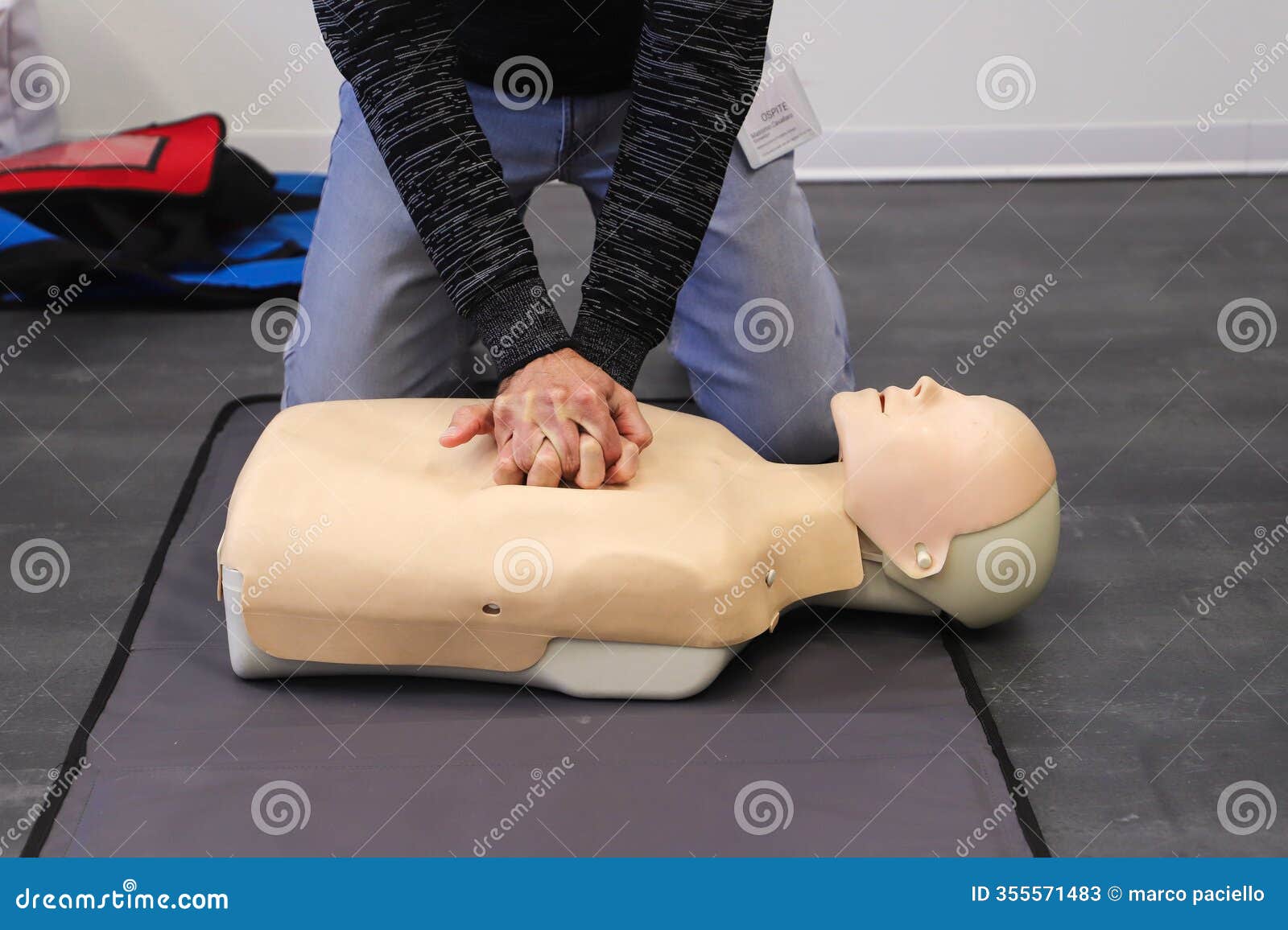 First Aid Course - Company Safety - Cardiac Massage - Basic Life ...