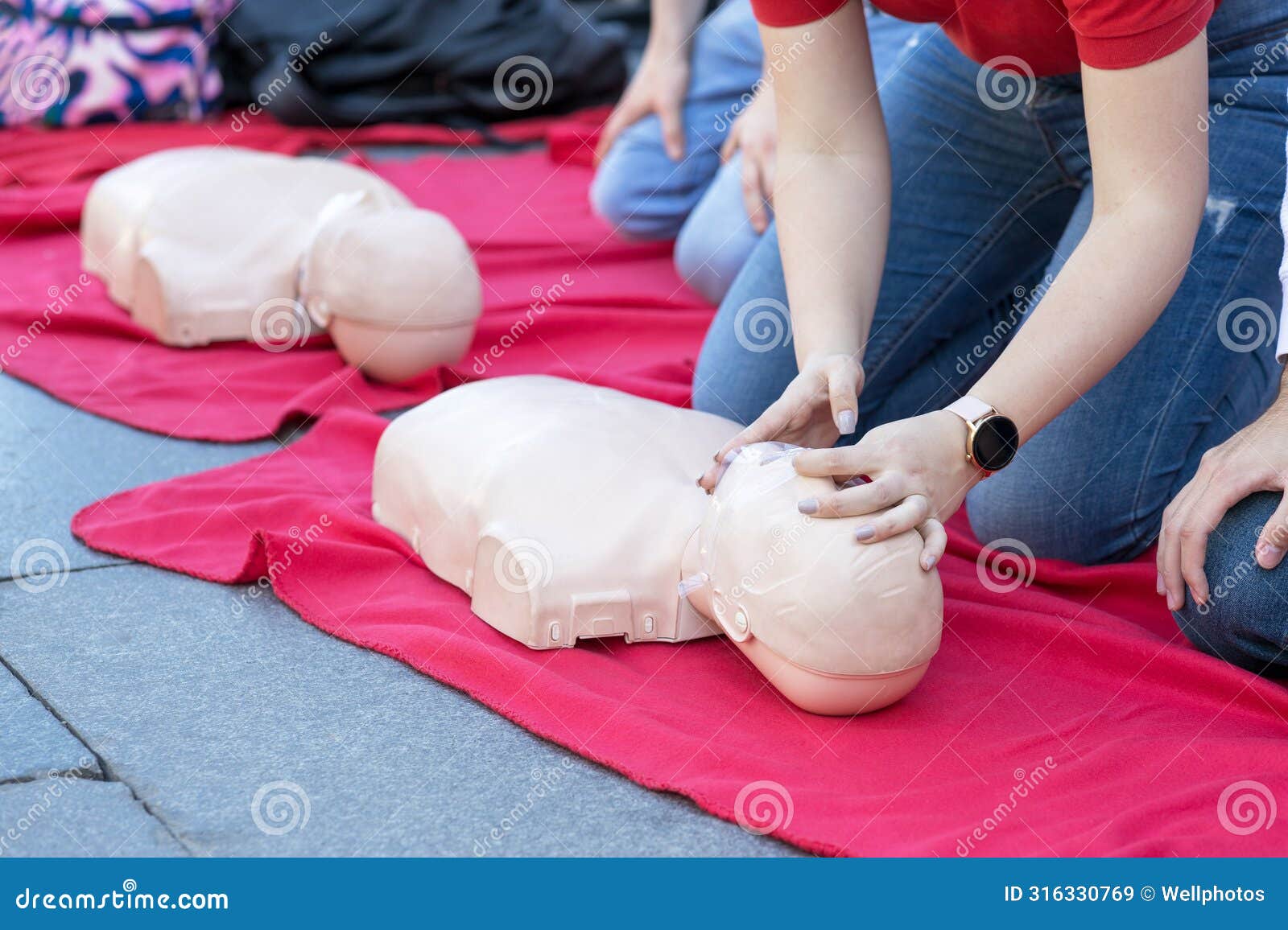 First aid and CPR course stock image. Image of heartbeat - 316330769