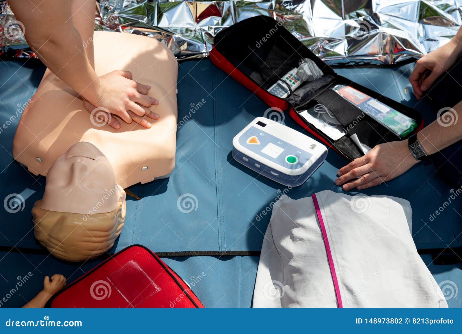 First aid CPR seminar stock photo. Image of massage - 148973802