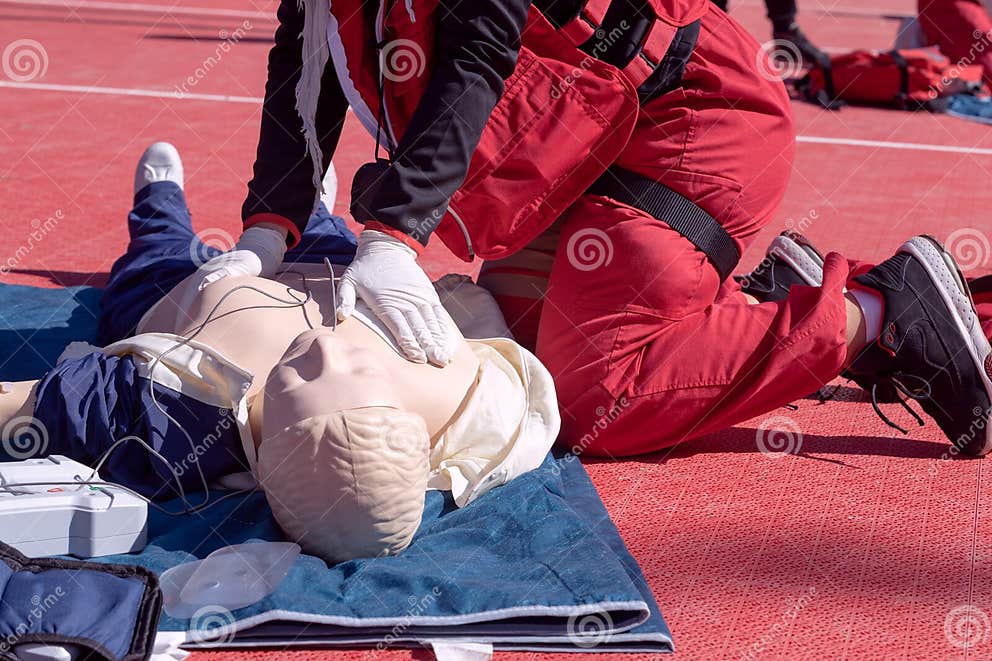 AED - Automated External Defibrillation during CPR and First Aid ...