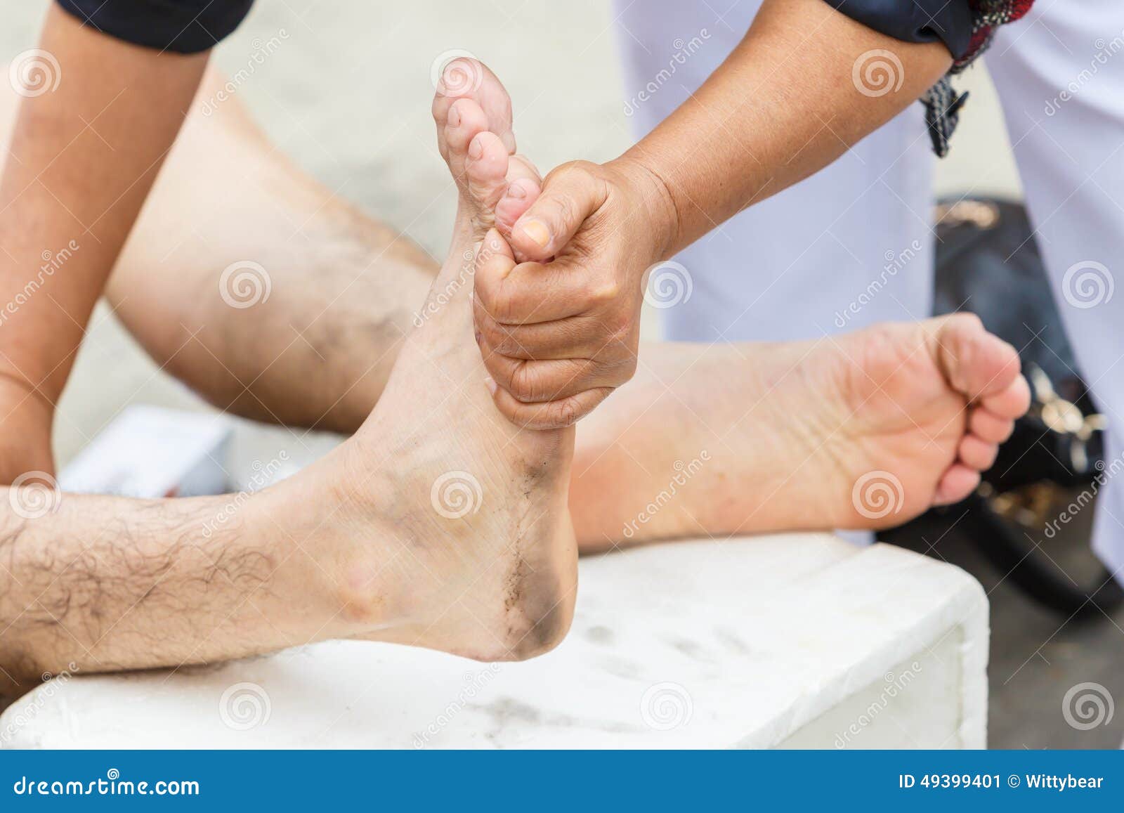 First aid for cramp injury stock image. Image of muscle - 49399401