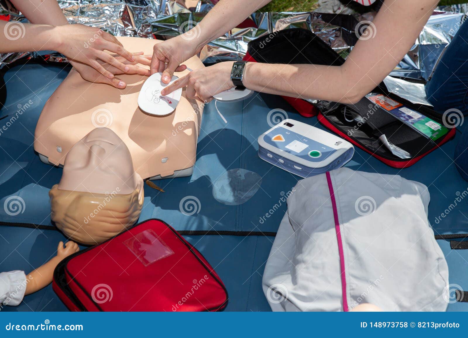 First aid CPR seminar stock photo. Image of emergency - 148973758