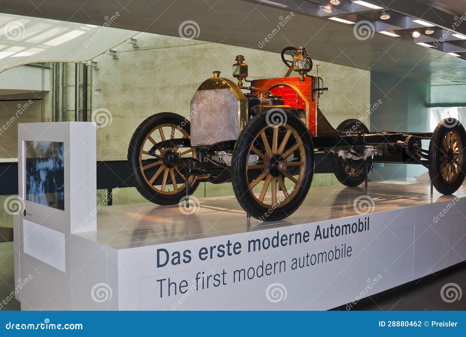 First automobile editorial photography. Image of display - 28880462