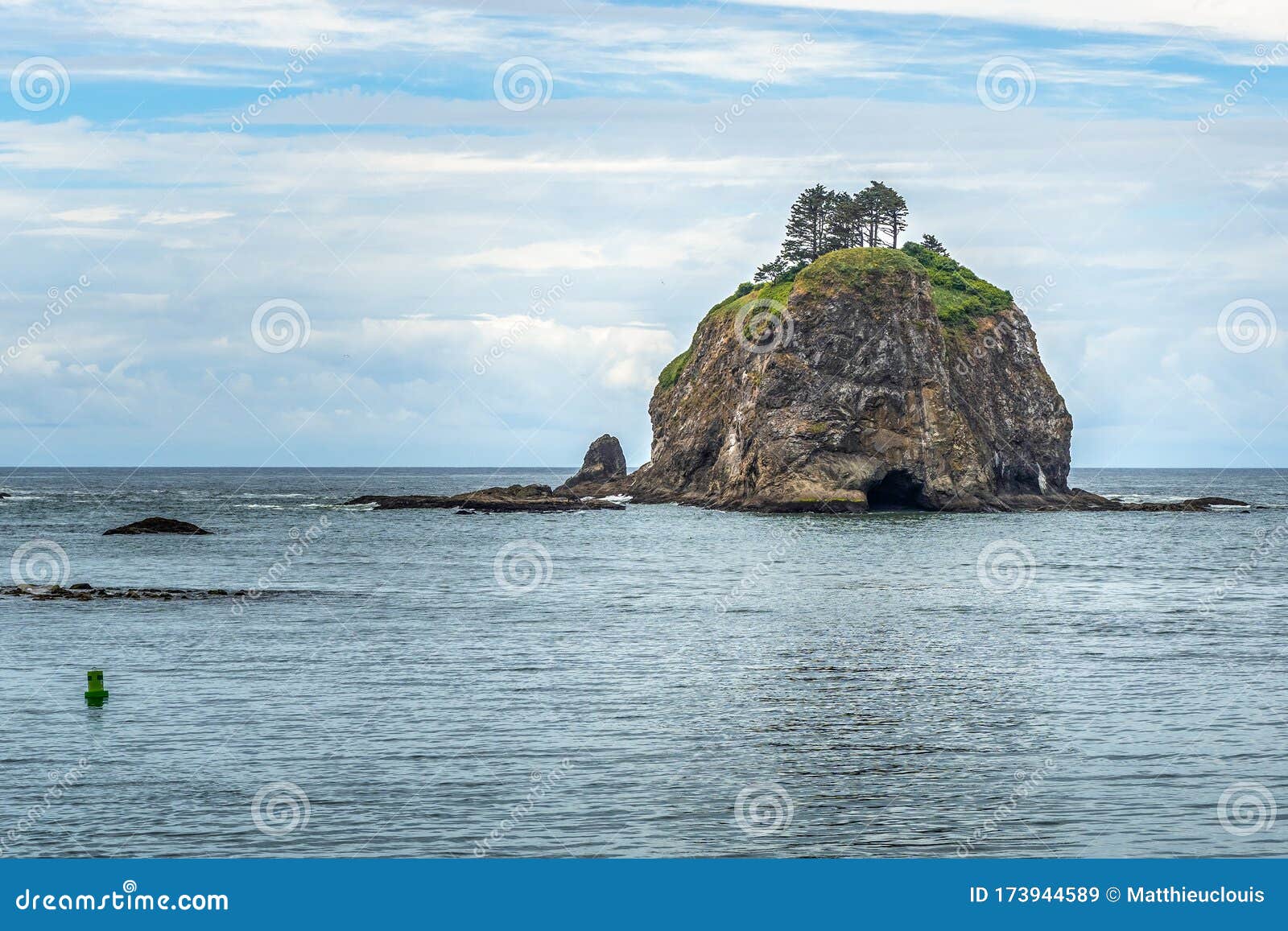 First Beach, La Push, Olympic Peninsula, Washington State Coast, USA ...