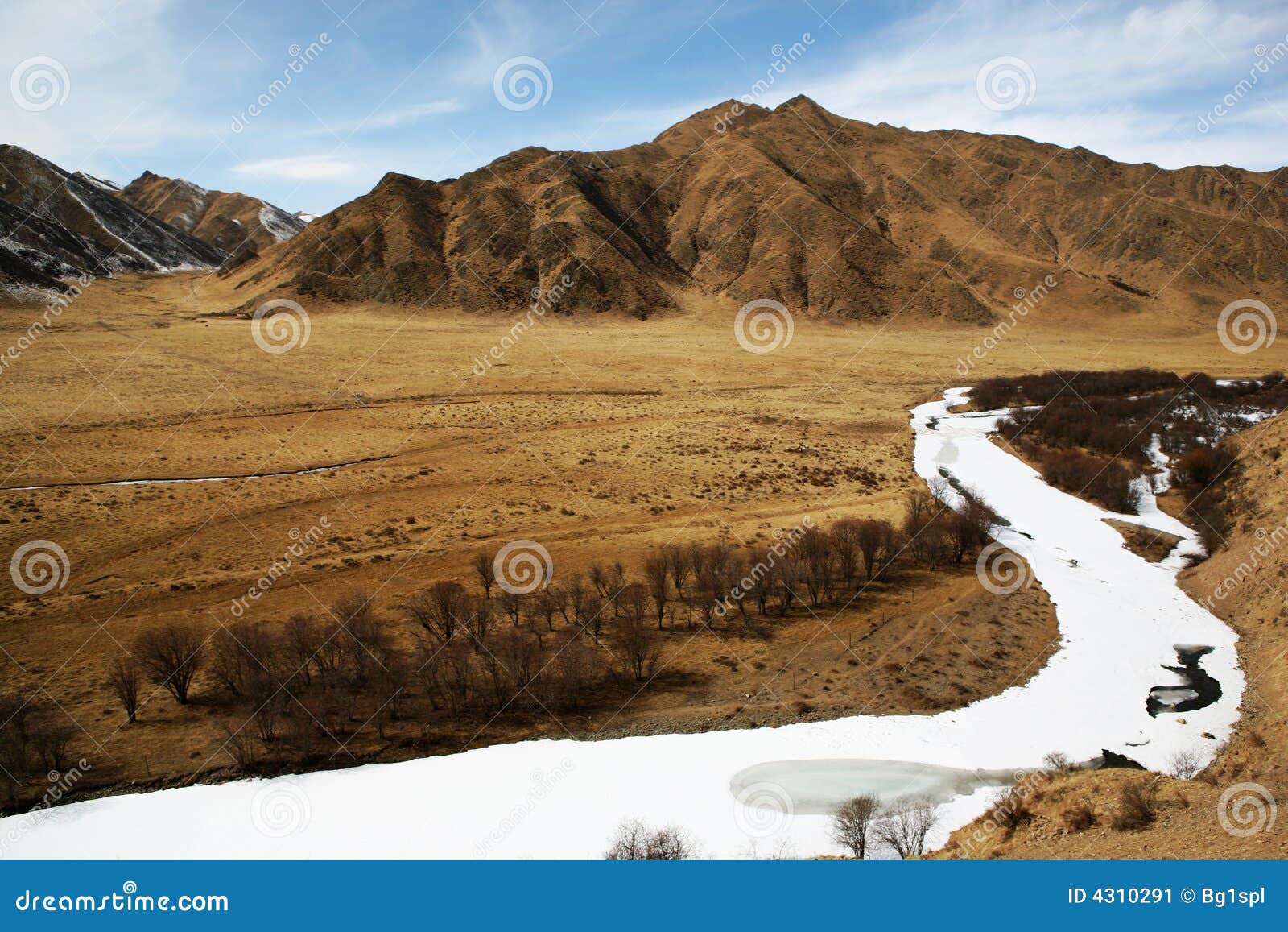 The First Bend of Yellow River Stock Image - Image of grassland, bend ...