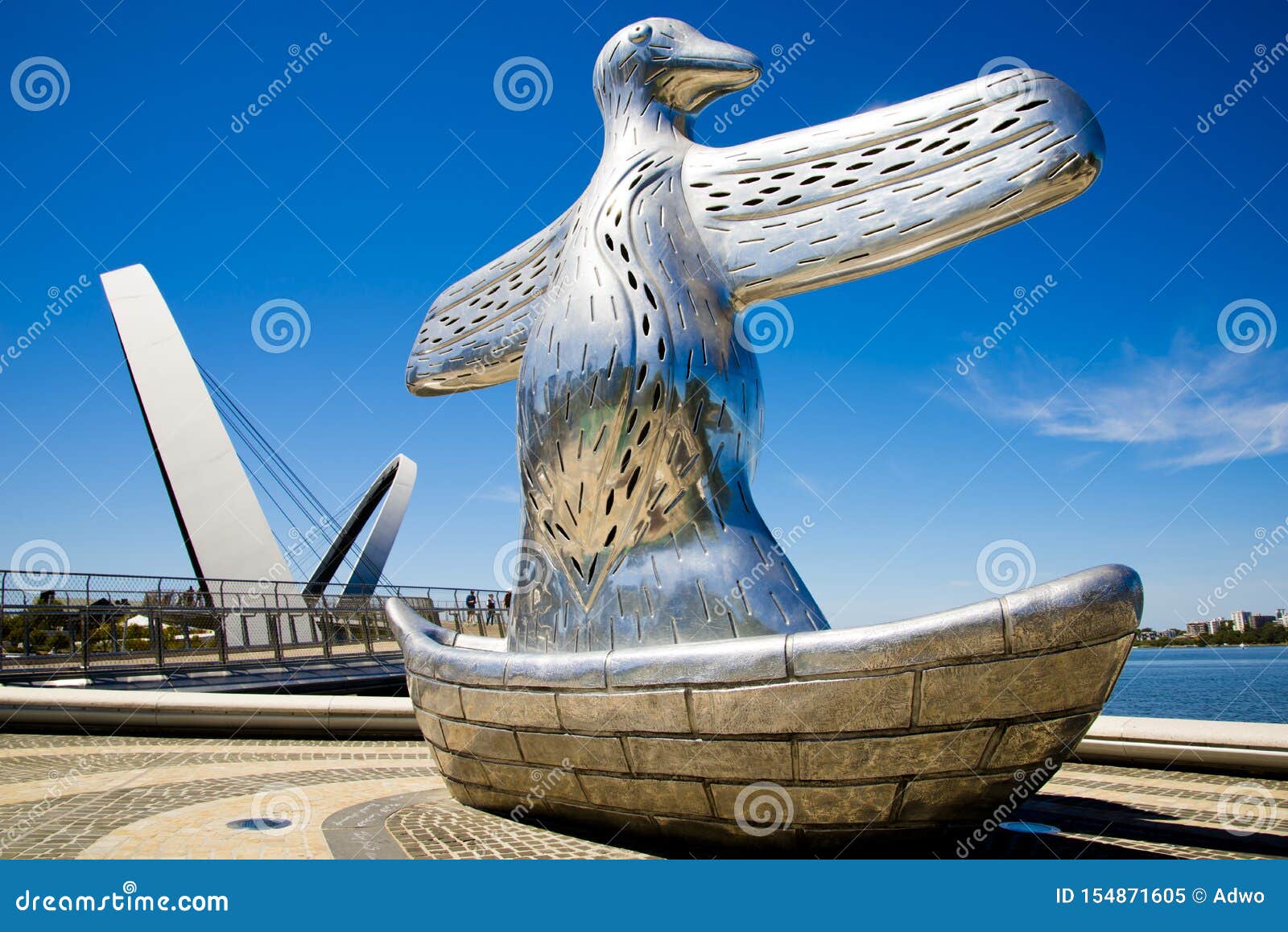 First Contact Statue stock image. Image of sculpture - 154871605