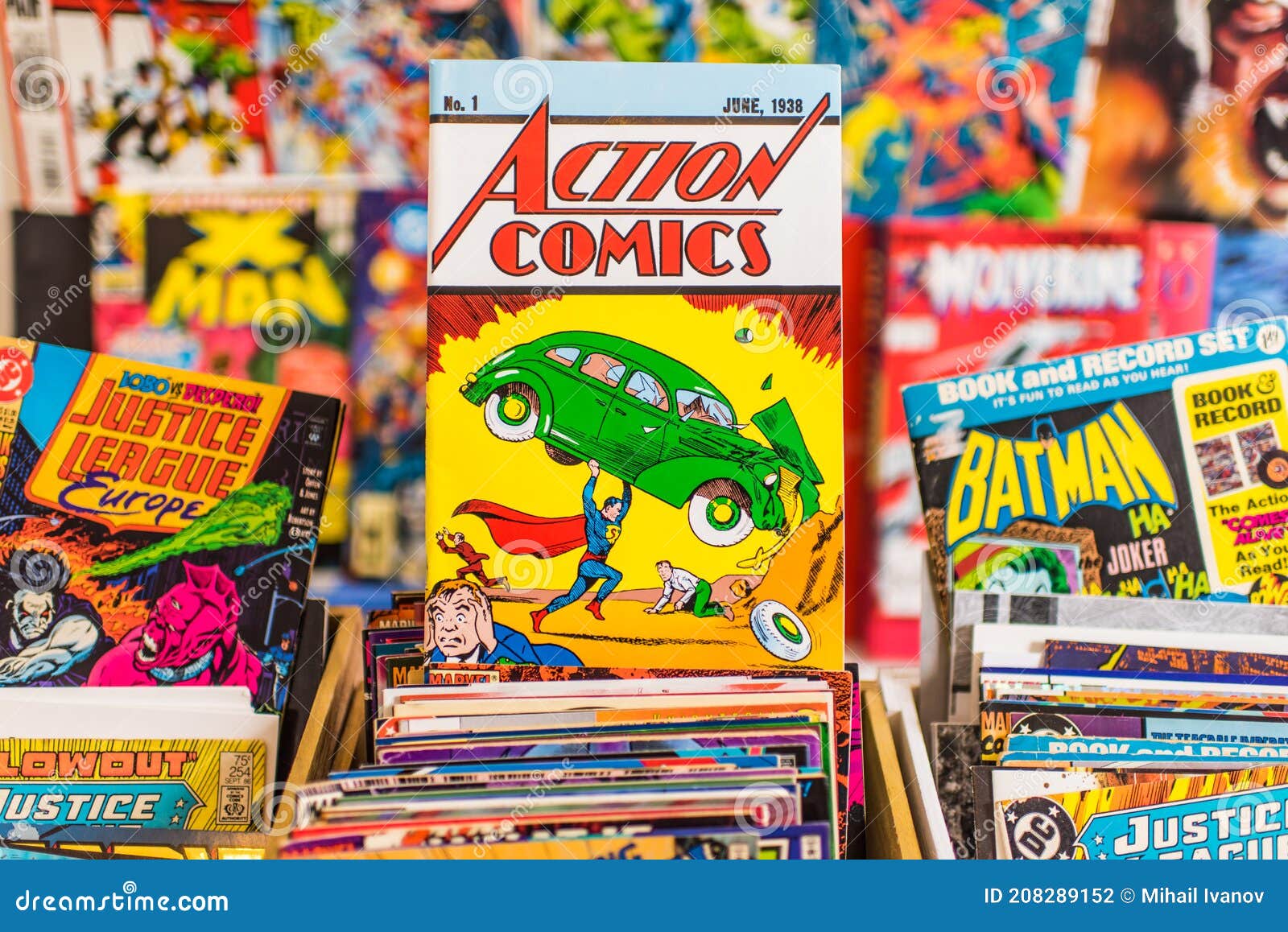 Book Comic Car Stock Photos - Free & Royalty-Free Stock Photos from ...