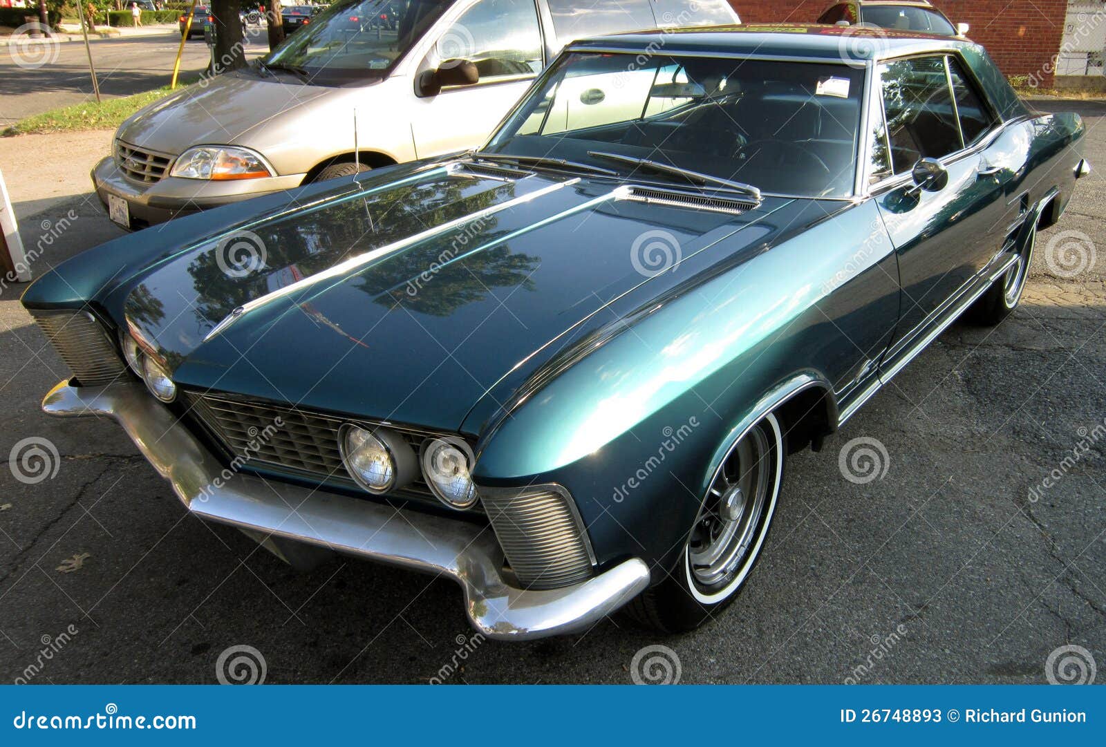 First Generation Buick Riviera Editorial Stock Photo - Image of sedan ...