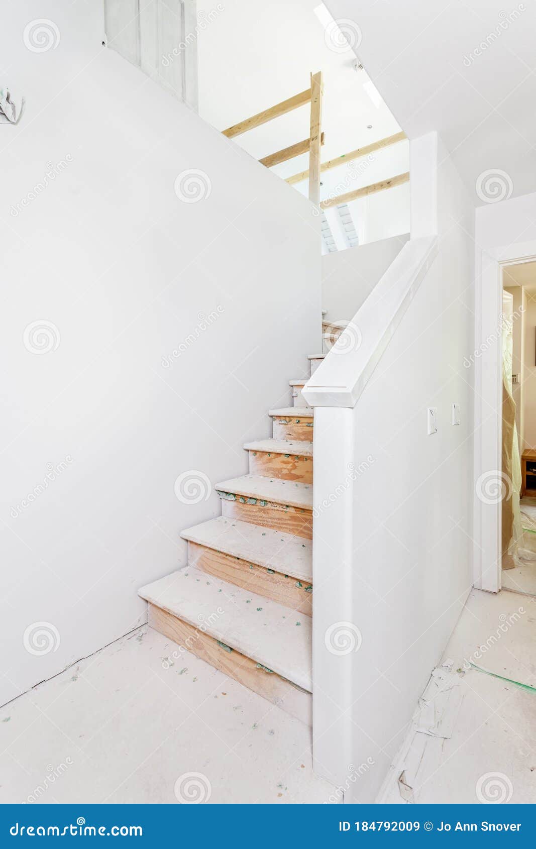 Trim cap on drywall added stock image. Image of unfinished - 184792009