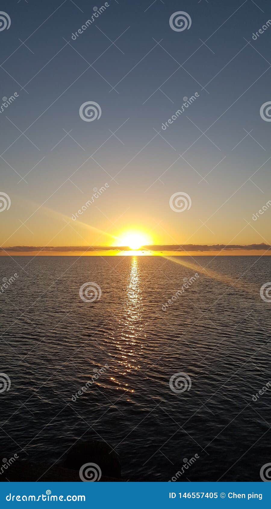 First Rays of the Morning Sun Stock Image - Image of morning, sunrise ...