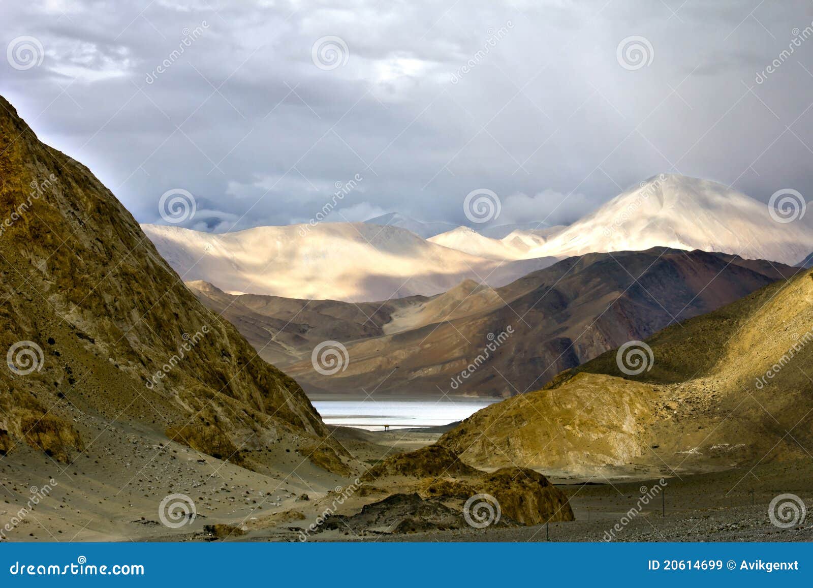 First View of the Beautiful Pangong Lake Stock Image - Image of lake ...